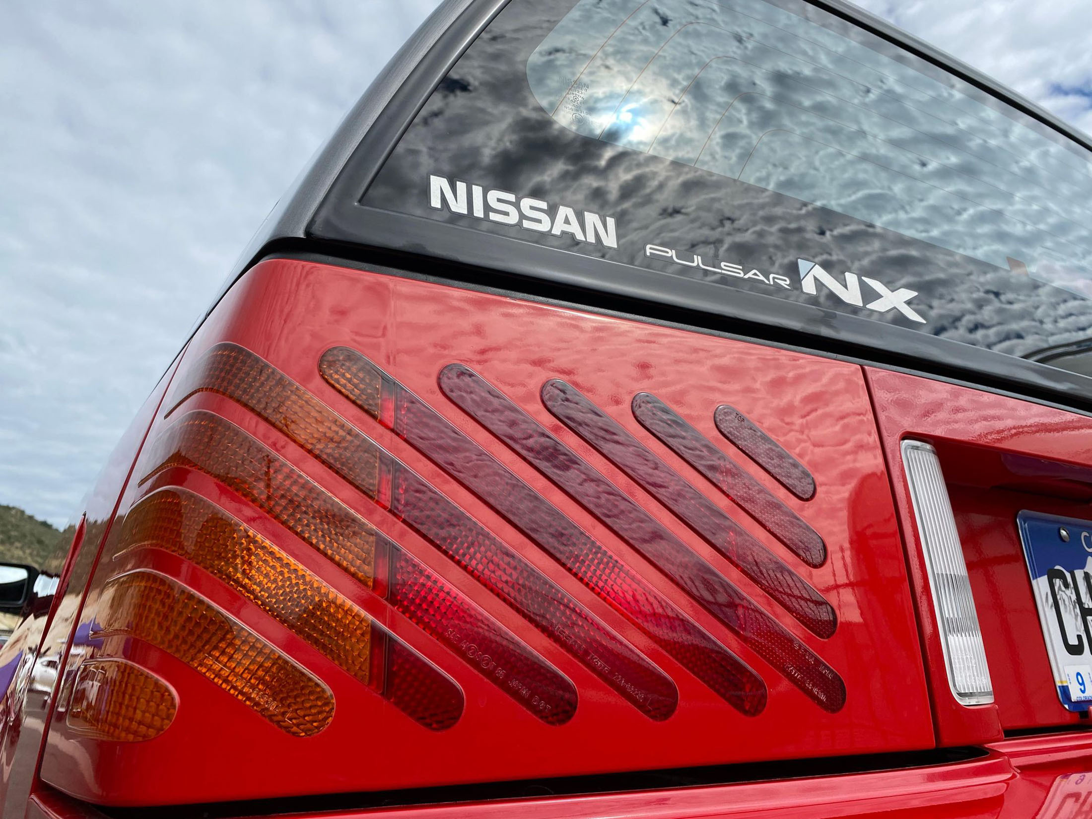 Nissan’s Modular Pulsar Sportbak Was A Coupe, Wagon, And Pickup In One ...