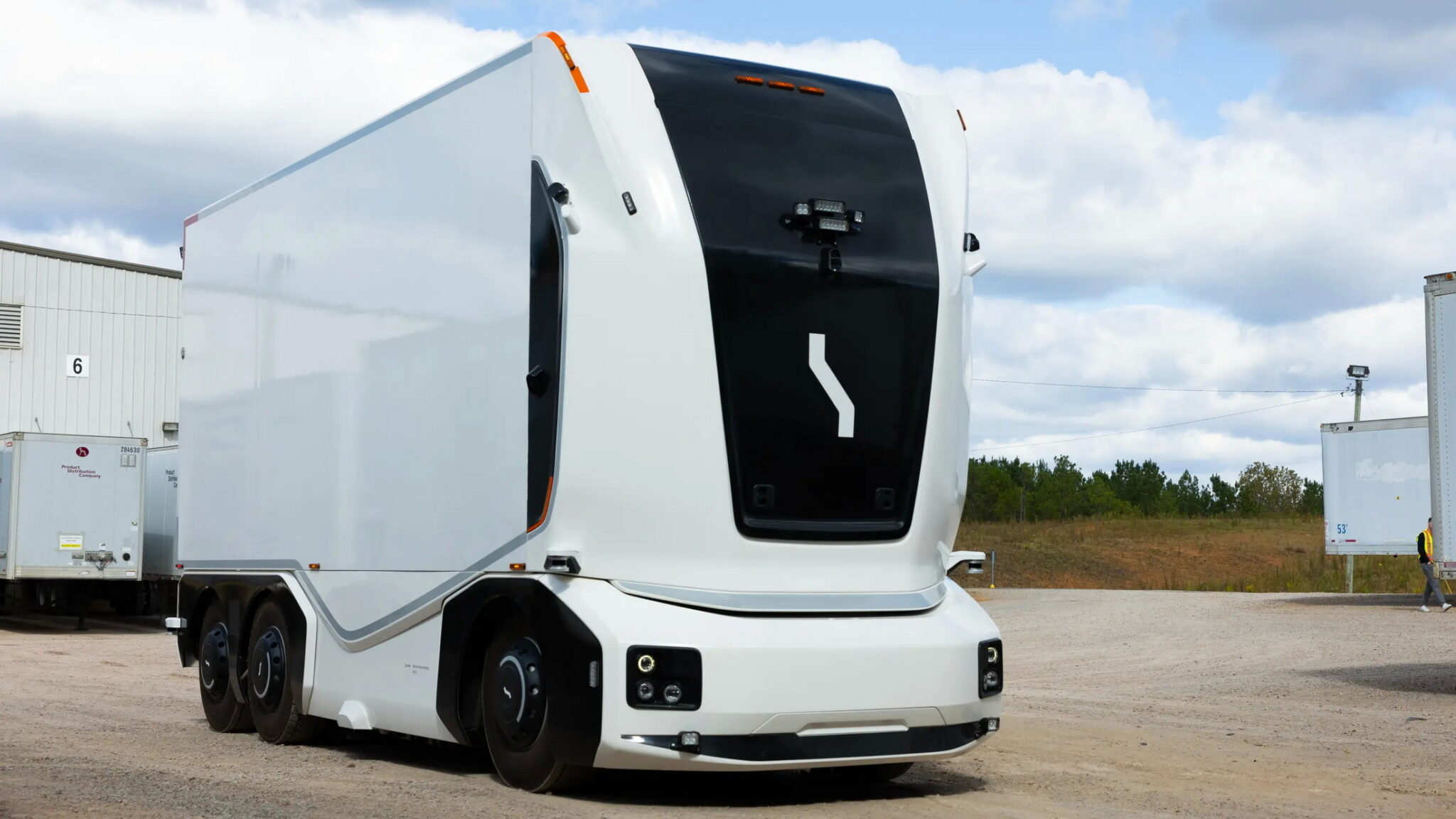 This Cabless Truck Is Getting GE Appliances’ Freight To The Warehouse ...