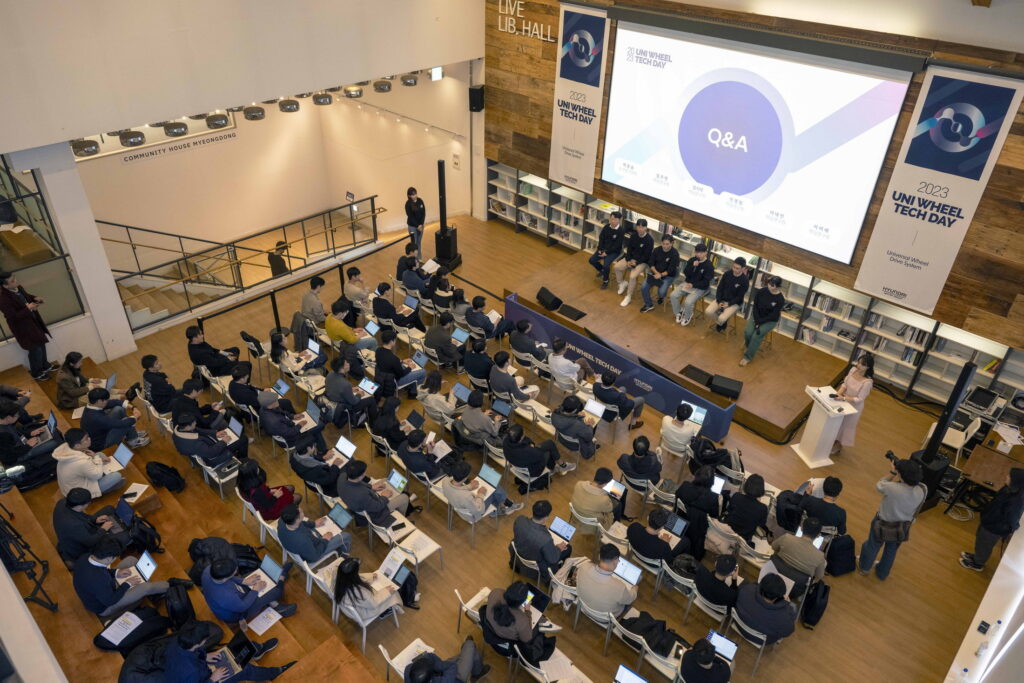 Hyundai’s New Uni Wheel System Shrinks EV Motors By Integrating Drive ...