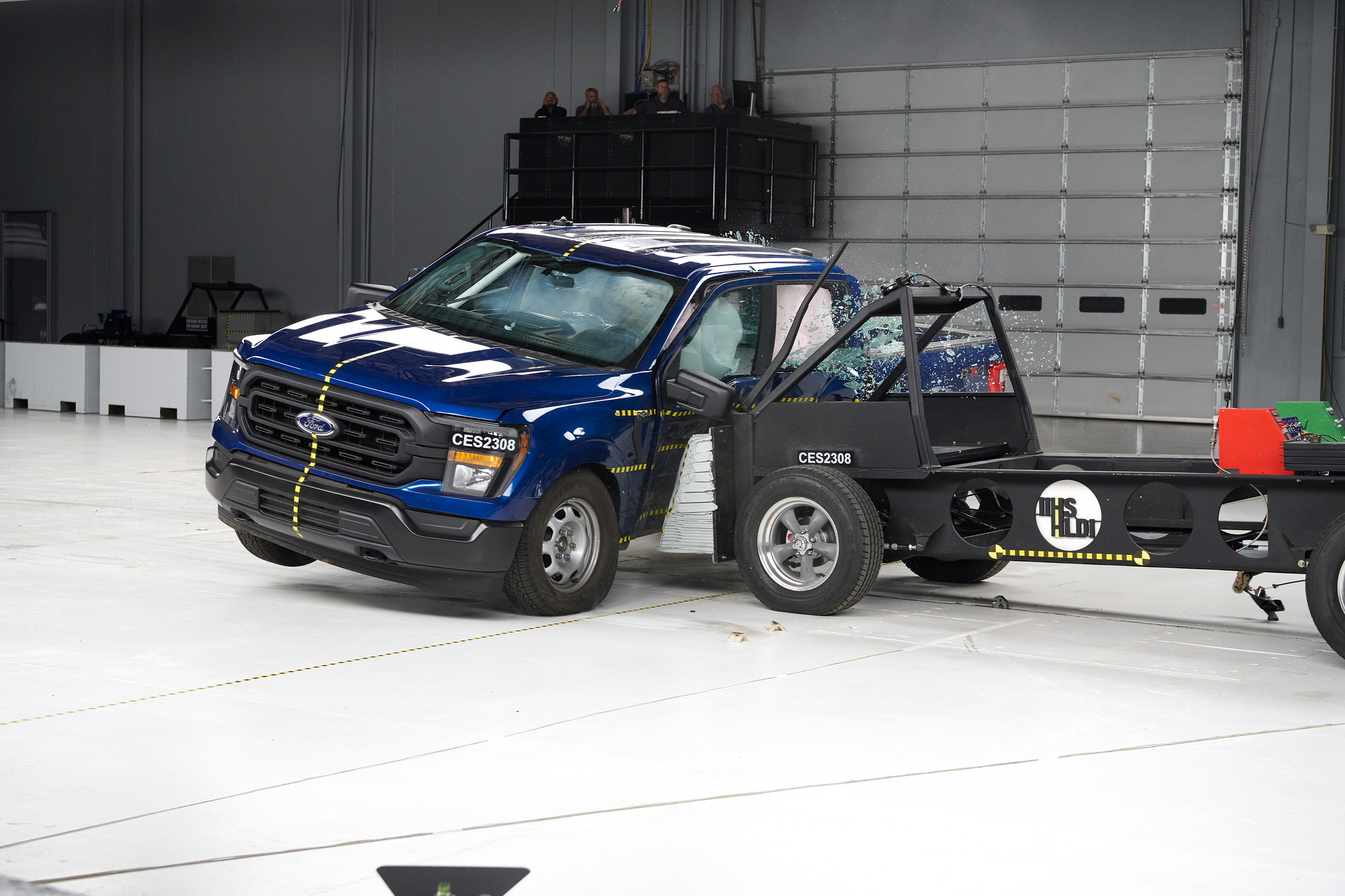 Large Crew Cab Pickups Fail To Protect Rear Passengers In Crash Tests ...