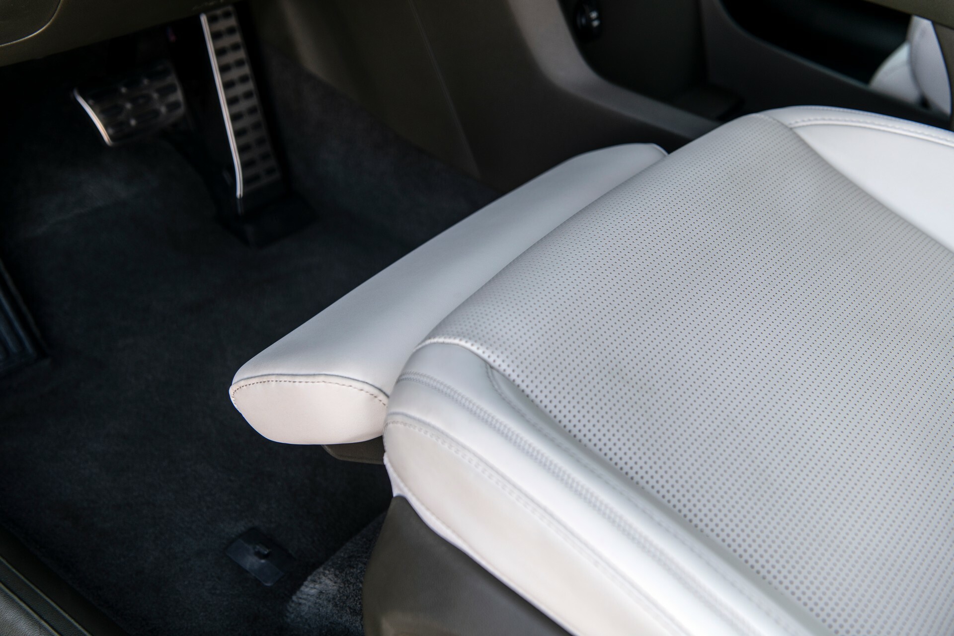 2024 Hyundai Santa Fe Comes To America With Lifted XRT Trim And Two ...