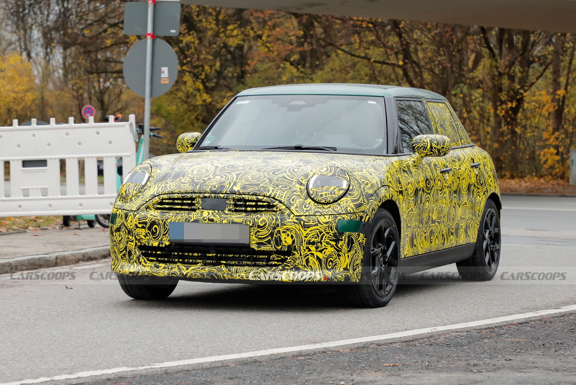 2025 Mini Cooper 5-Door Gets Visual Upgrades But Power Remains A ...