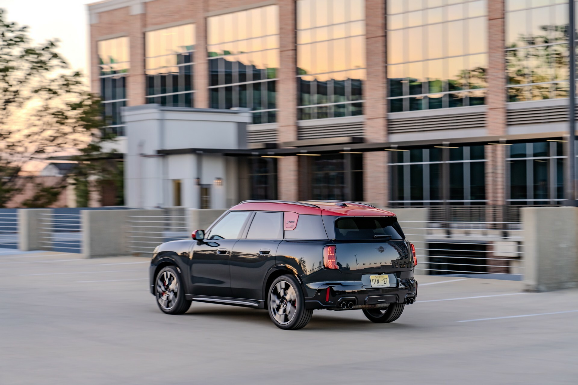 2025 Mini John Cooper Works Countryman Gets Jacked With 312 HP And ...