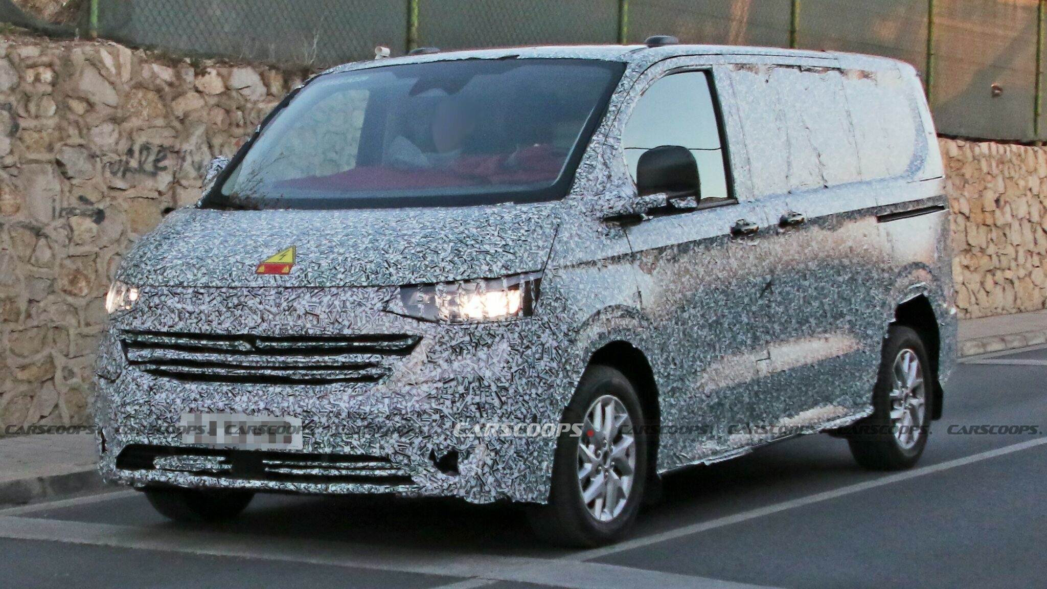 2025 VW Transporter T7: Design, Powertrains And Everything Else We Know ...