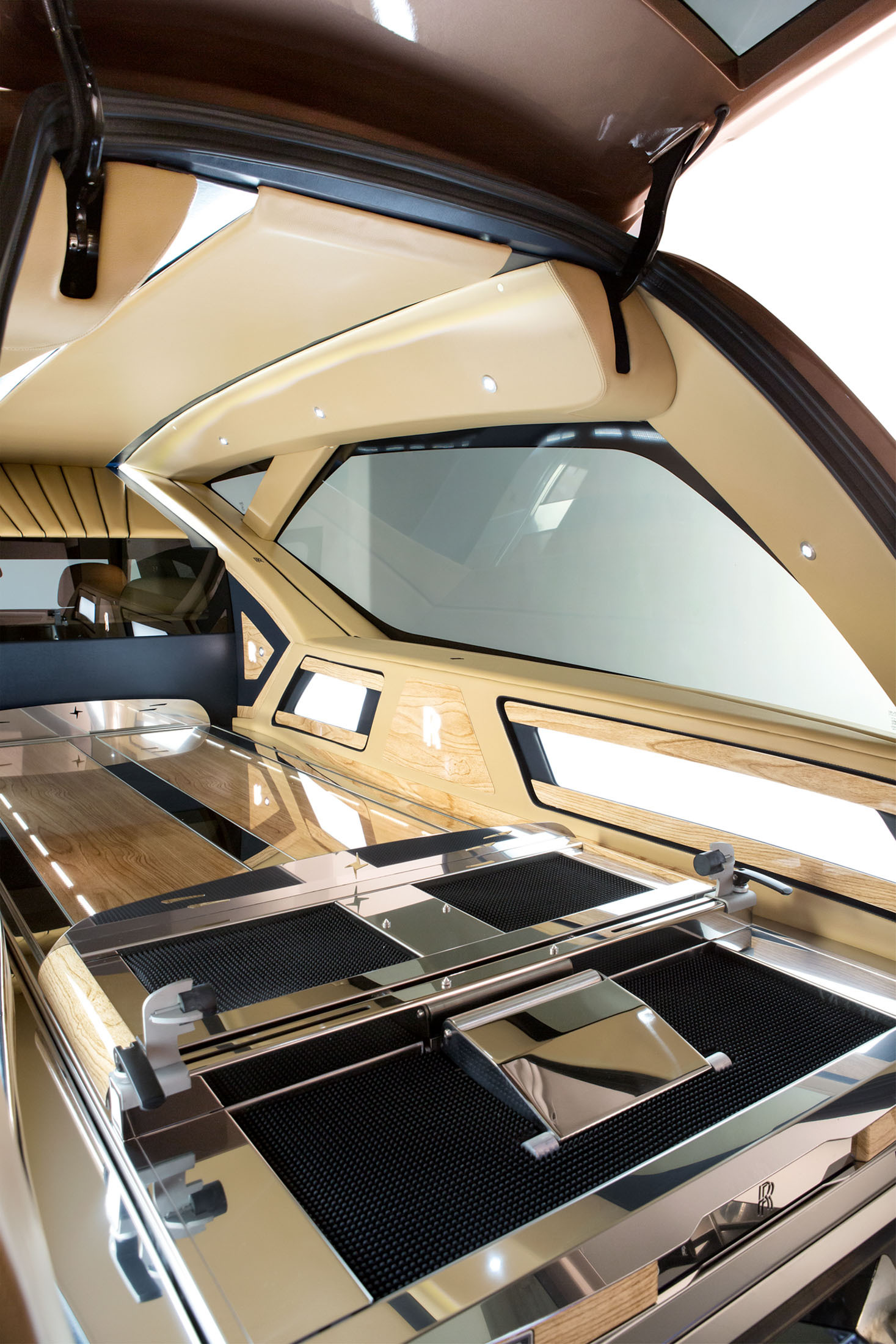 Biemme’s Rolls Royce ‘Ghoster’ Hearse Is Your Luxury Limo Ride To The ...