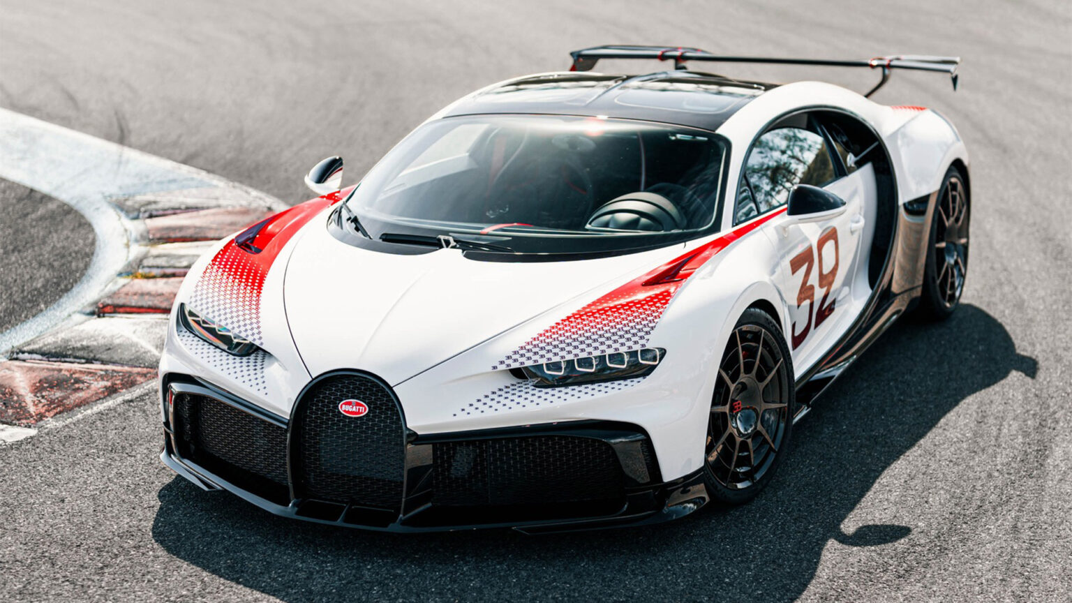 Bugatti’s Latest Chiron Pur Sport Grand Prix Is A Track-Honed Work Of ...