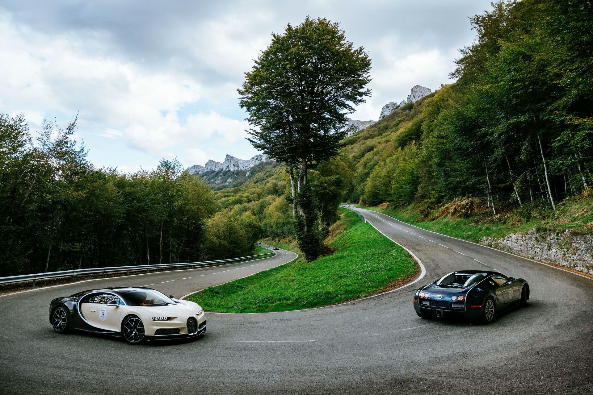 Bugatti Owners Show Off Their Wealth In The Most Flamboyant Of European ...