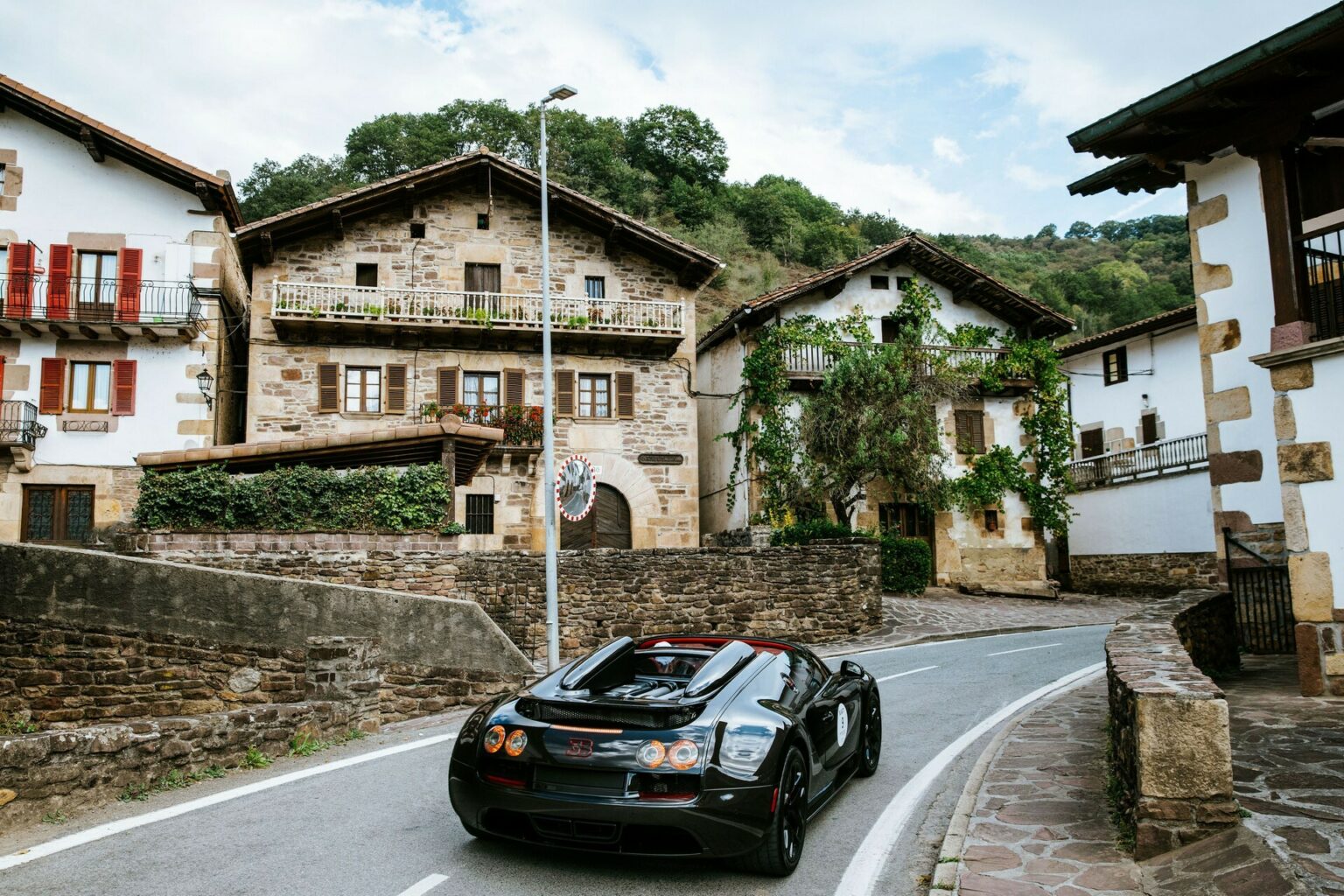 Bugatti Owners Show Off Their Wealth In The Most Flamboyant Of European ...