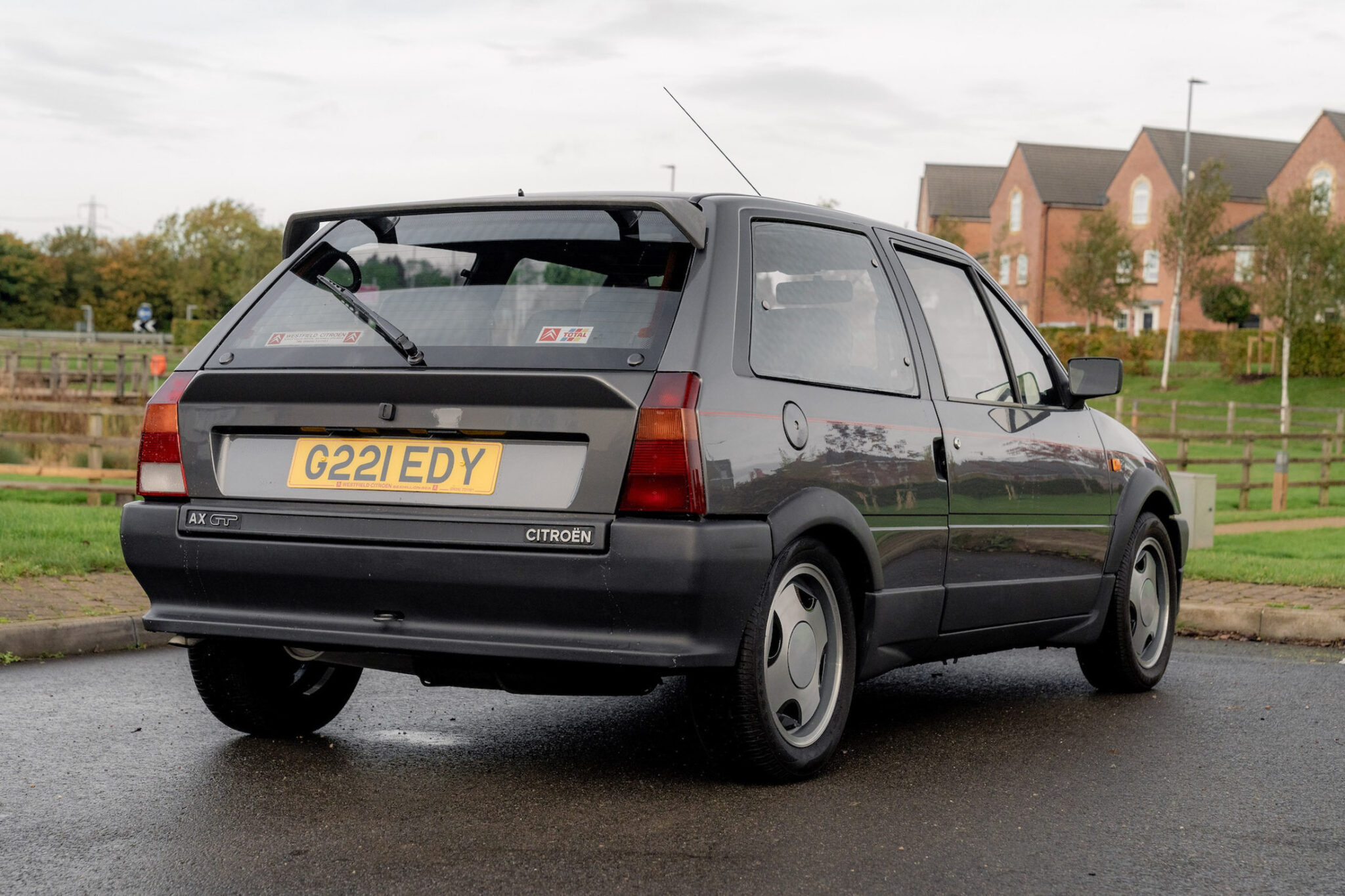 This Classic Hot Hatch Made A Lotus Elise Look Fat | Carscoops