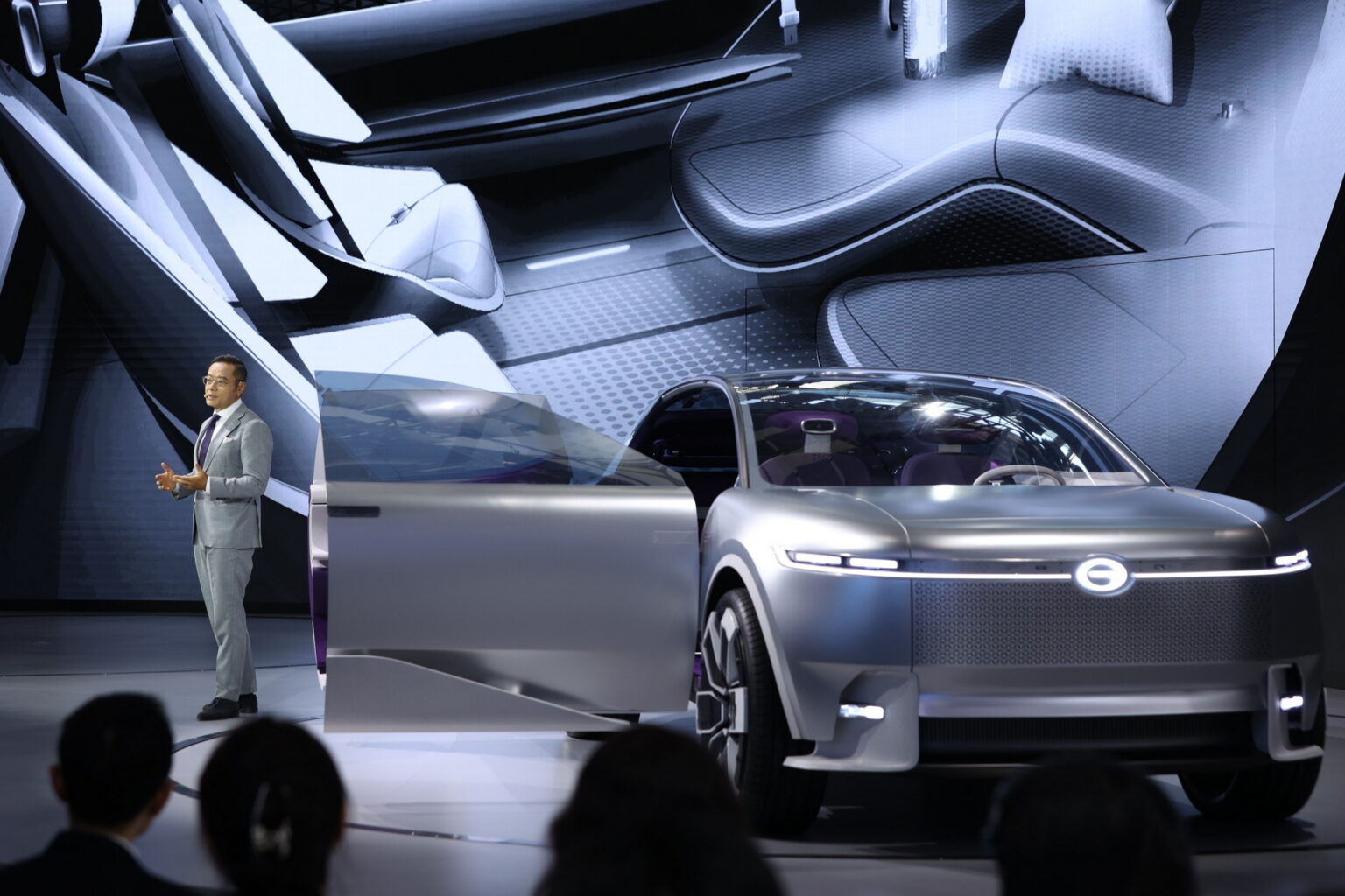 GAC ERA Concept Is A Futuristic Hydrogen-Powered SUV That’s Larger Than ...