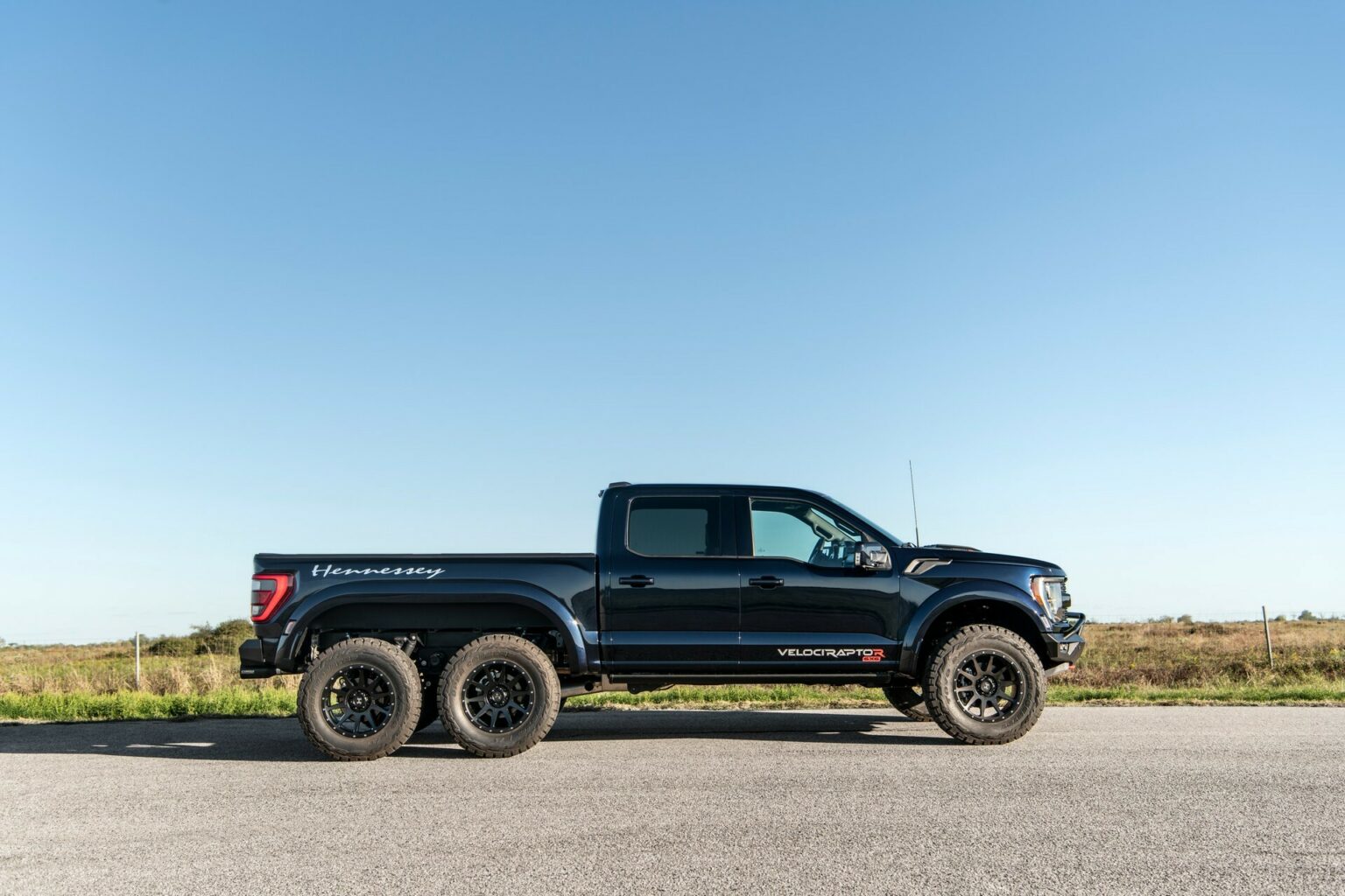 Now Is The Time To Buy A Hennessey F-150 Raptor R 6×6 – If You’ve Got ...