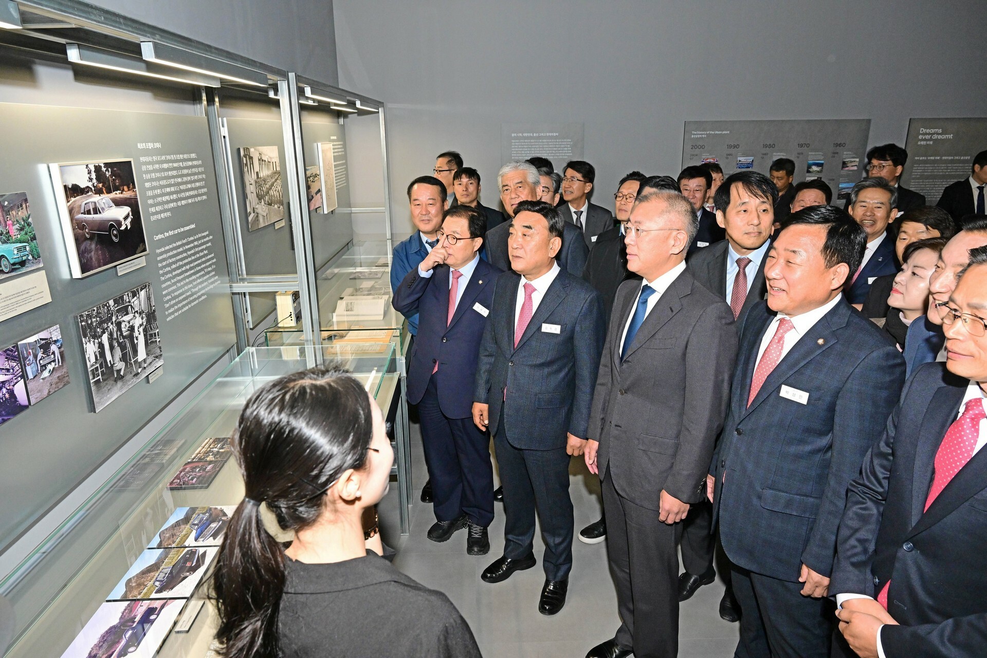 Hyundai Starts Building EV Factory In Korea, Production To Begin In ...