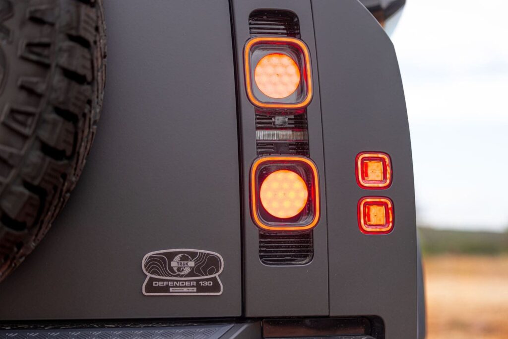 Land Rover’s Defenders From TReK Off-Road Competition Can’t Catch A ...