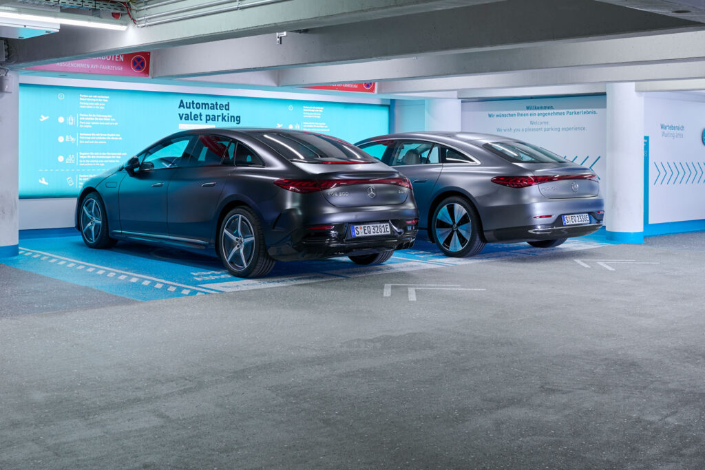 Mercedes Has Seven Fully-Self-Driving Cars, But They Only Work In One ...