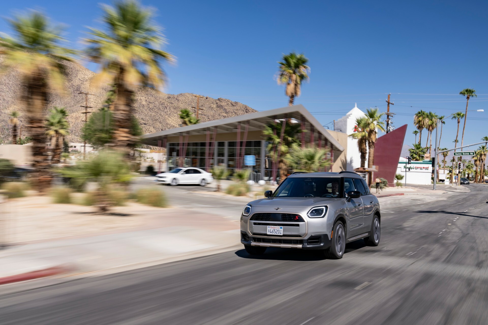 2025 Mini Countryman Kicks Off From $38,900 In The U.S. With 241 HP S ...