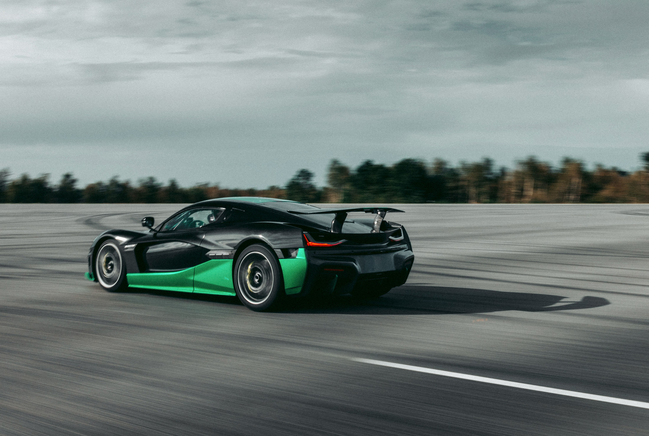 Rimac Sets Guinness World Record For Reverse Speed, Makes Other Cars ...