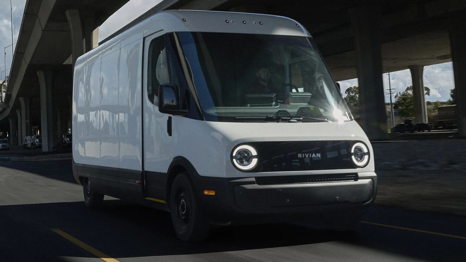 Rivian Opens Commercial Van Orders And Lifts 2023 Production Forecast ...