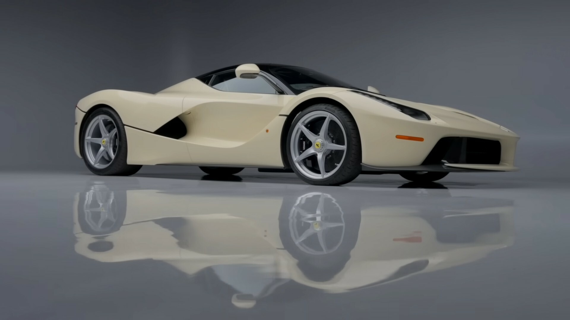 Van Halen’s Sammy Hagar Auctioning One-Off LaFerrari | Carscoops