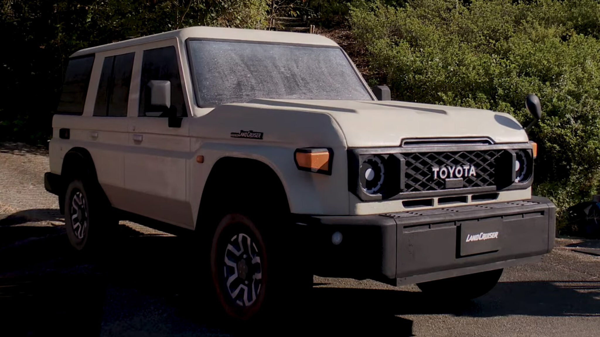 Foam Cruiser: Life-Size Toyota Land Cruiser 70 Prototype Crafted From ...