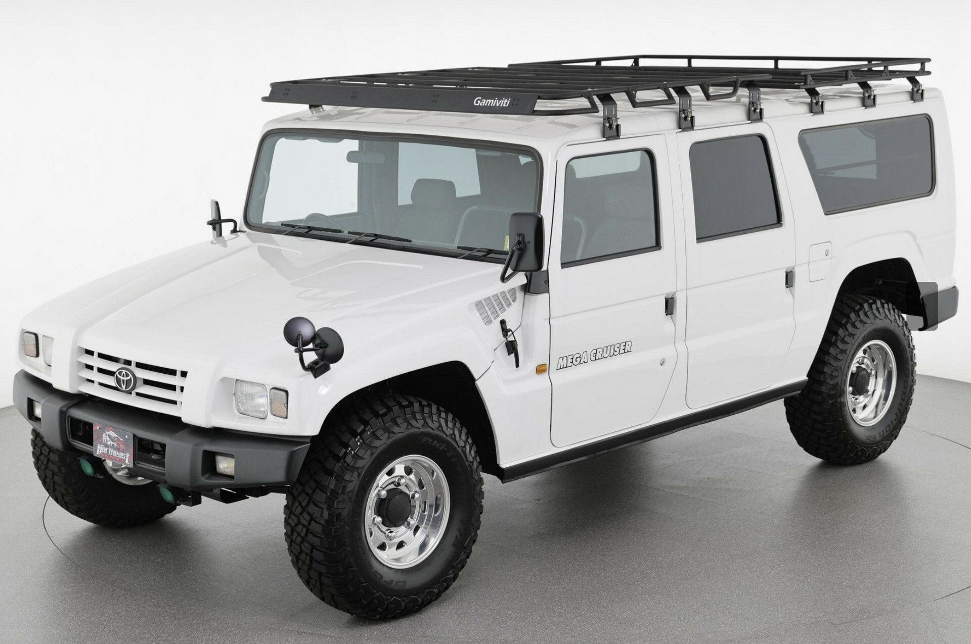 Forget The Hummer H1, This Toyota Mega Cruiser Is The Off-Roader You ...