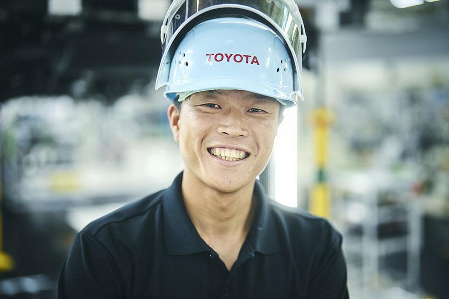 Toyota Craftspeople Spend 12 Times Longer Tightening Bolts On Century ...