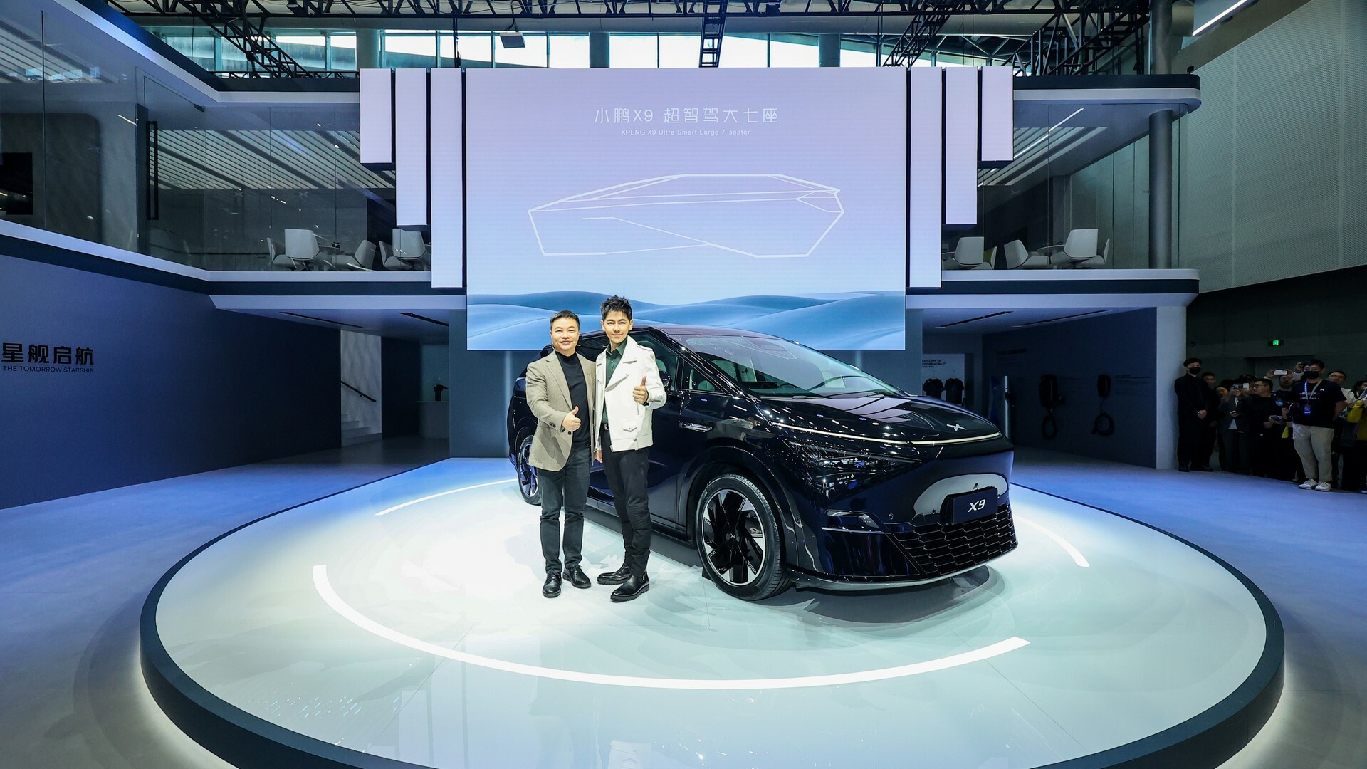Xpeng X9 Debuts As Another Electric, Luxury Van For China | Carscoops
