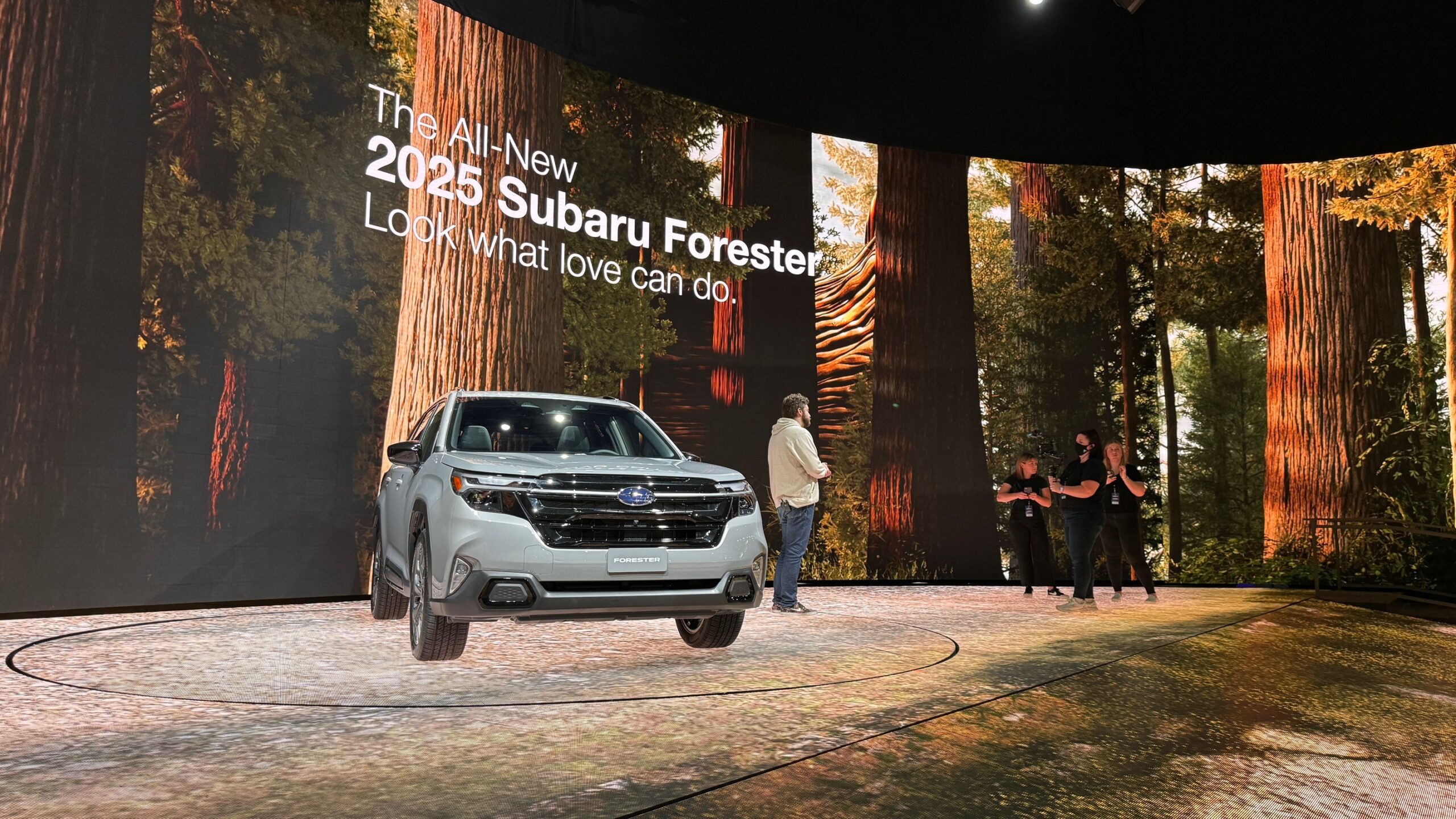2025 Subaru Forester Looks Like A RAV4 Disguised As An Explorer, Gets ...