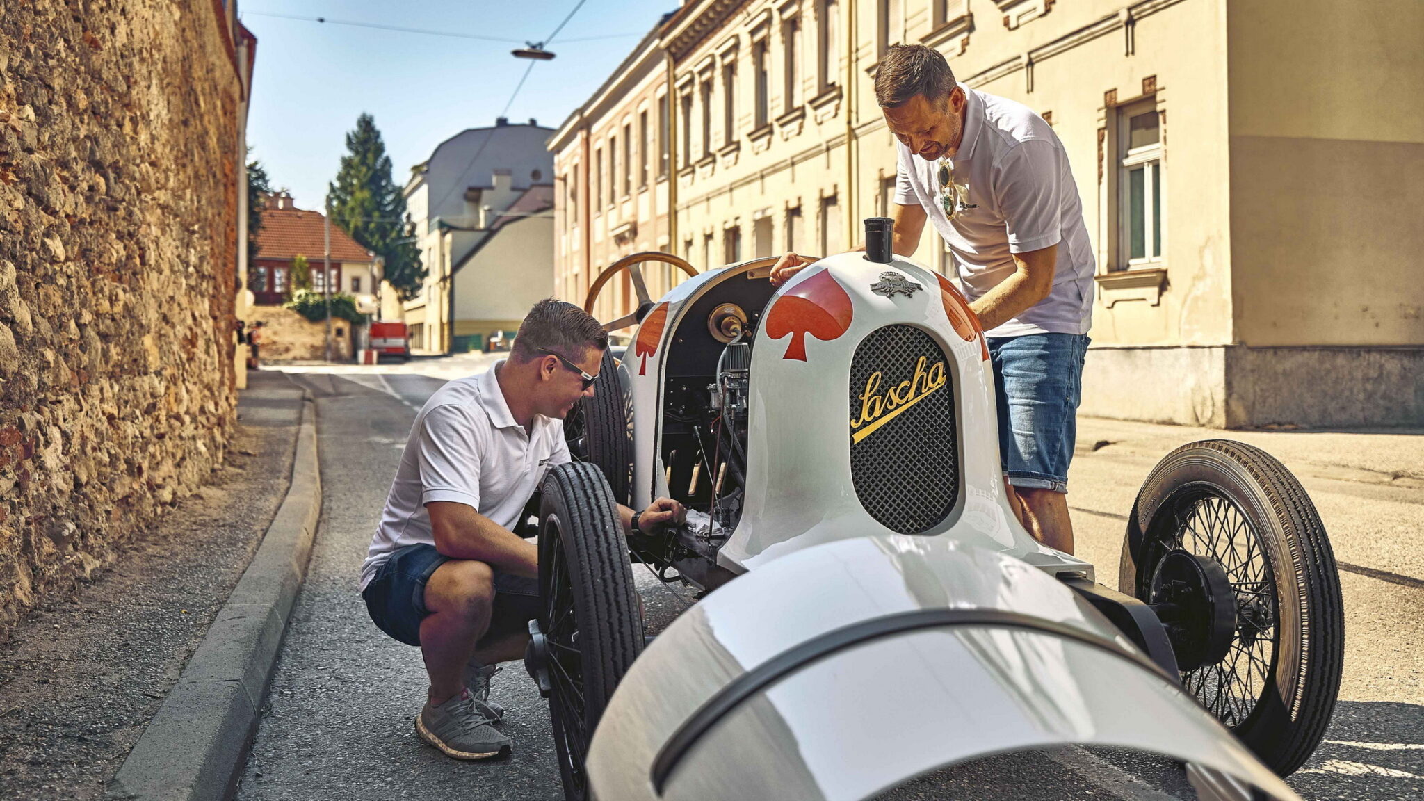 Porsche Takes The Oldest Drivable Car In Its Collection For A Spin ...