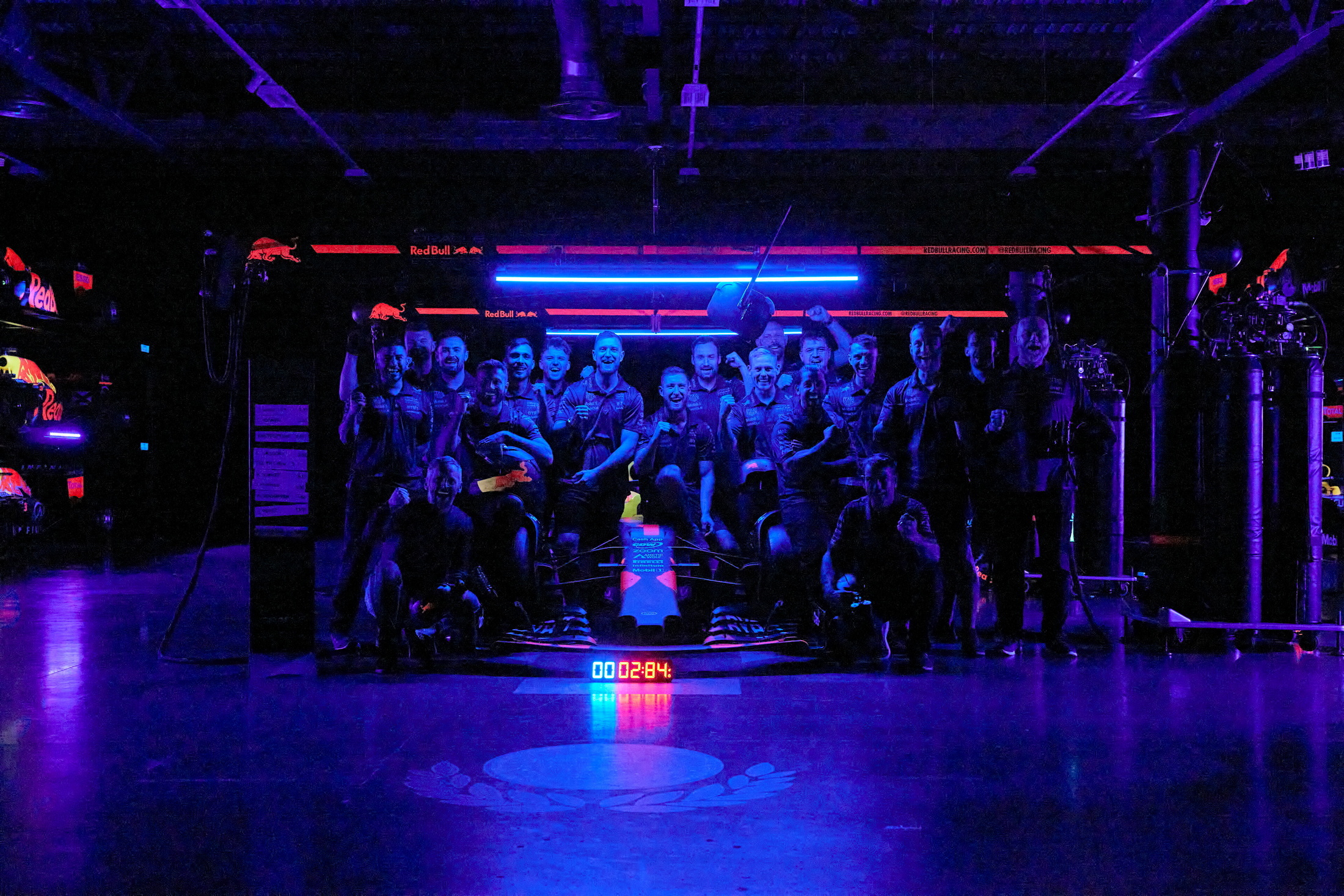 Can Red Bull’s F1 Team Perform A Pit Stop In Complete Darkness? | Carscoops