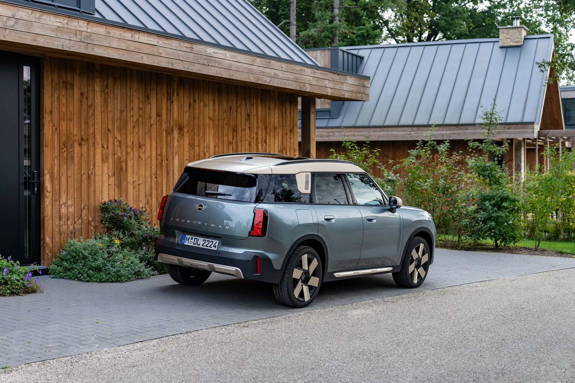 Mini Countryman C Introduced As Entry-Level Crossover With 168 HP ...