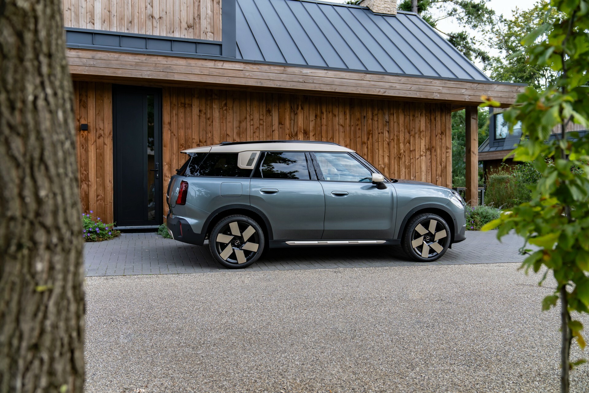 Mini Countryman C Introduced As Entry-Level Crossover With 168 HP ...