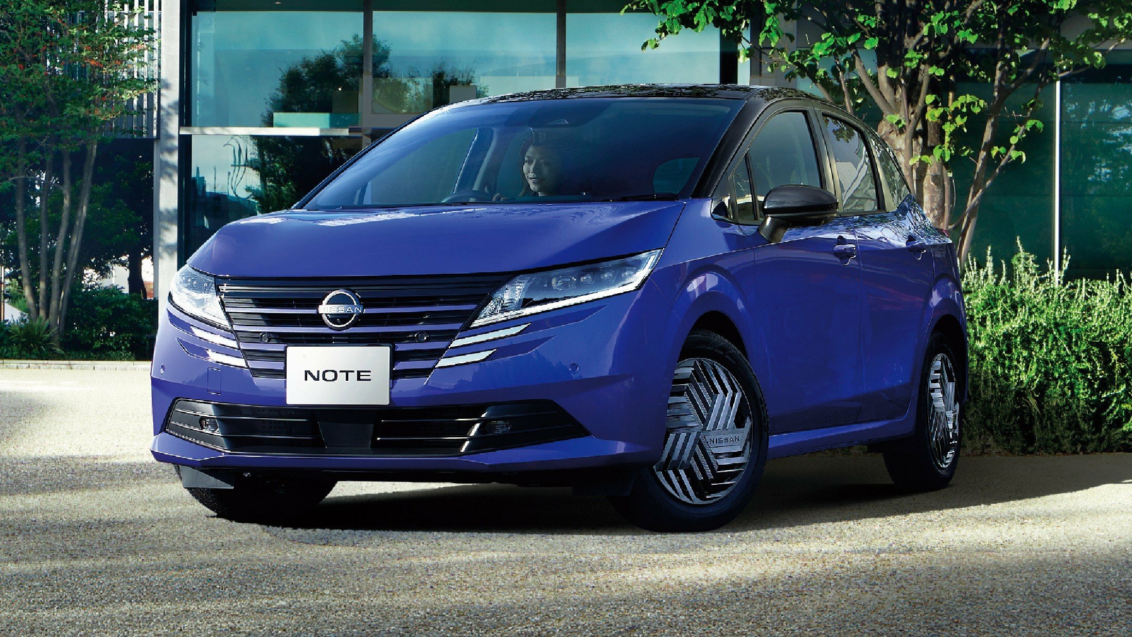 2024 Nissan Note Gains A New Face And Sci-Fi Wheel Covers In Japan ...