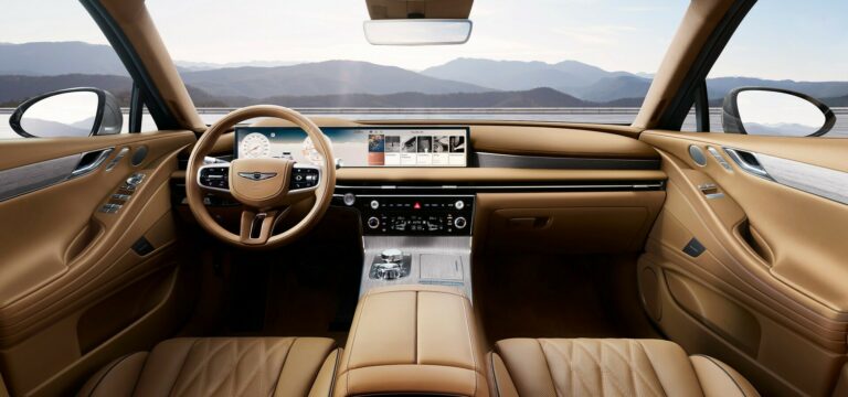 Facelifted Genesis G80 Electrified Shares 2025 ICE Car’s Glitzy Update ...