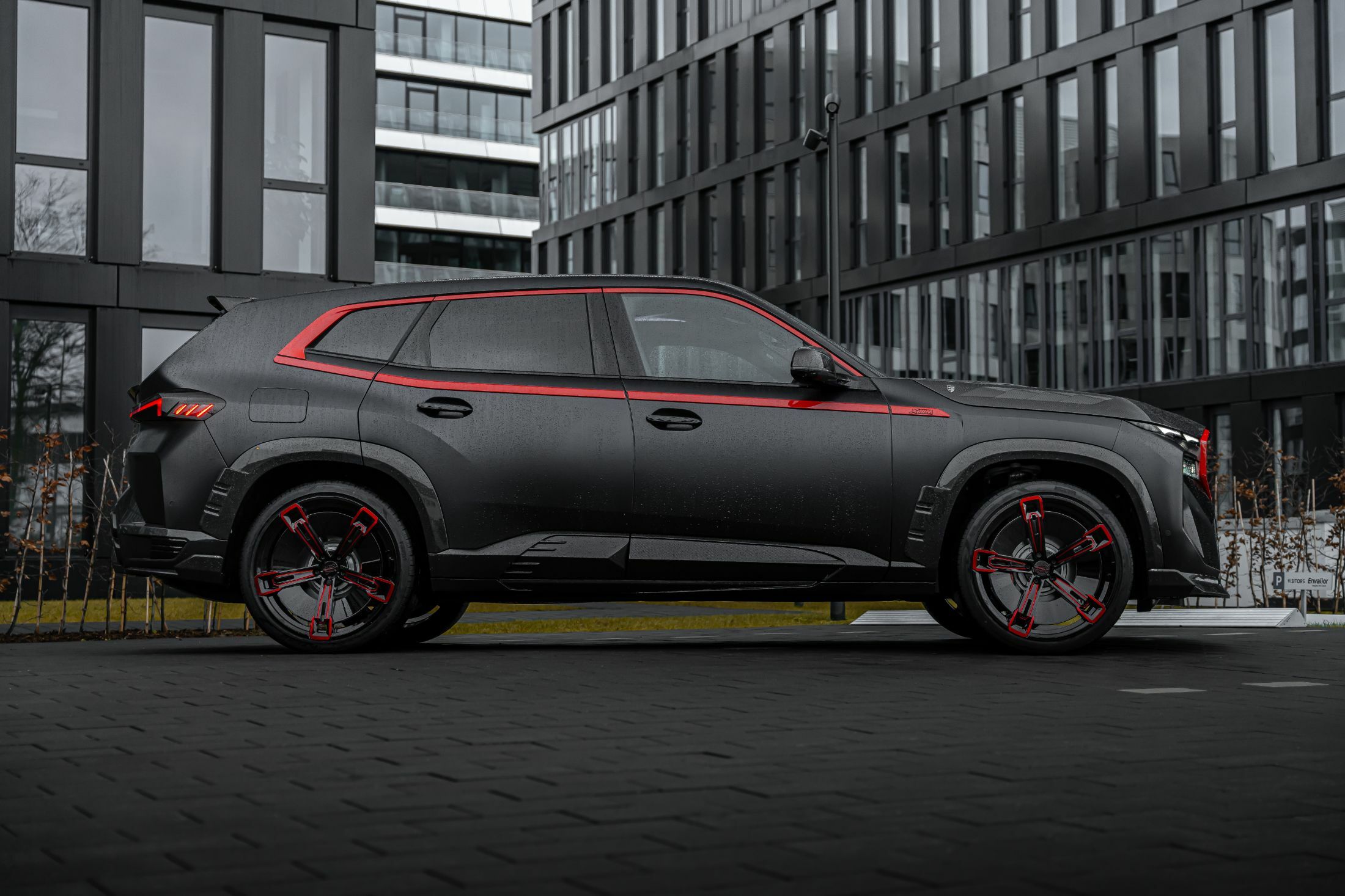 Larte Design Fires Up BMW XM With $55k Carbon Bling And 23-Inch Wheels ...