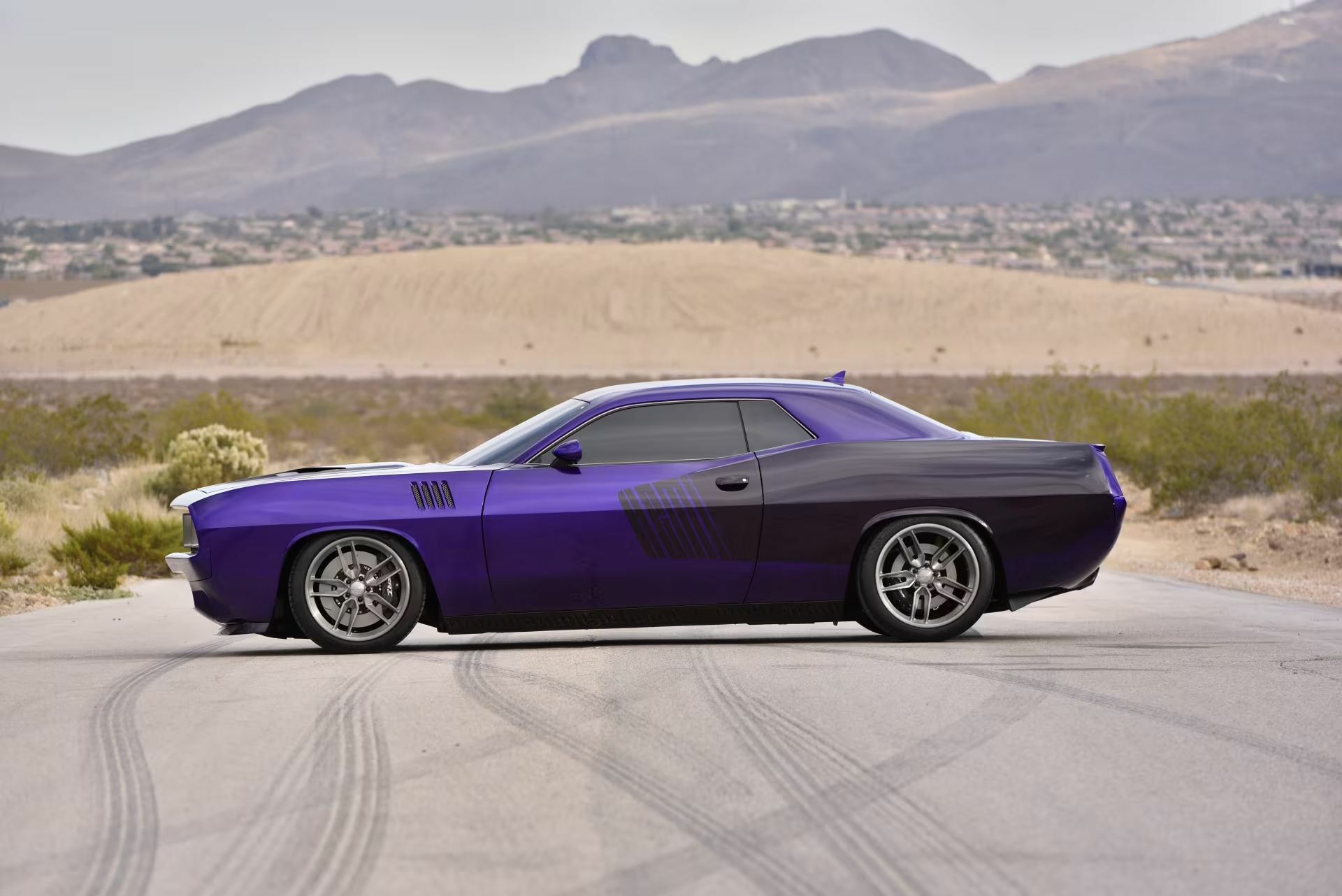 Plymouth Possesses 2023 Dodge Challenger SRT Hellcat And Turns It Into ...