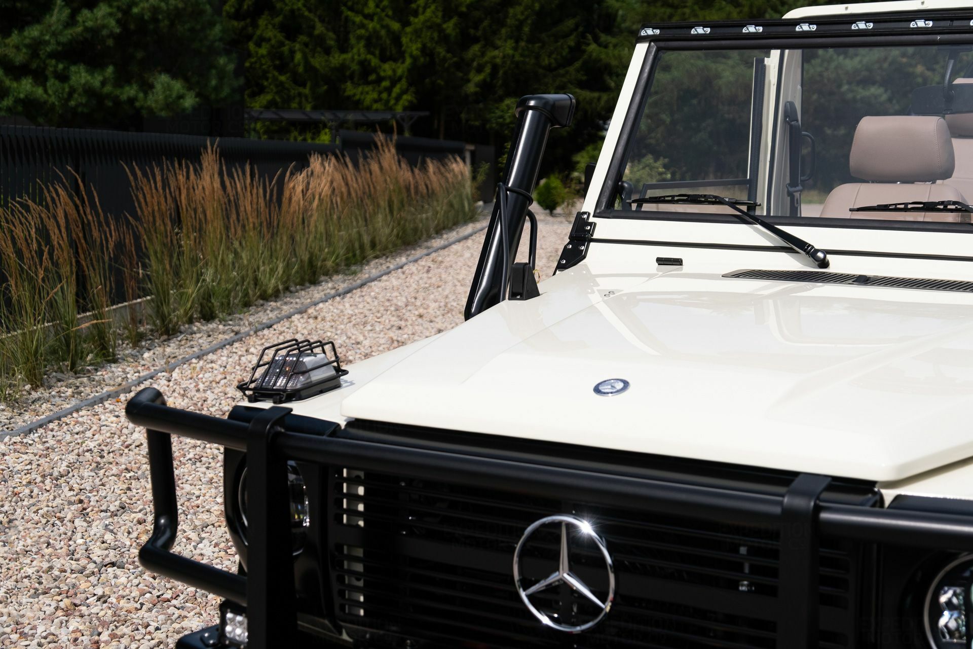 EMC’s Latest Mercedes G-Class Is A No-Frills Restomod That Looks Just ...