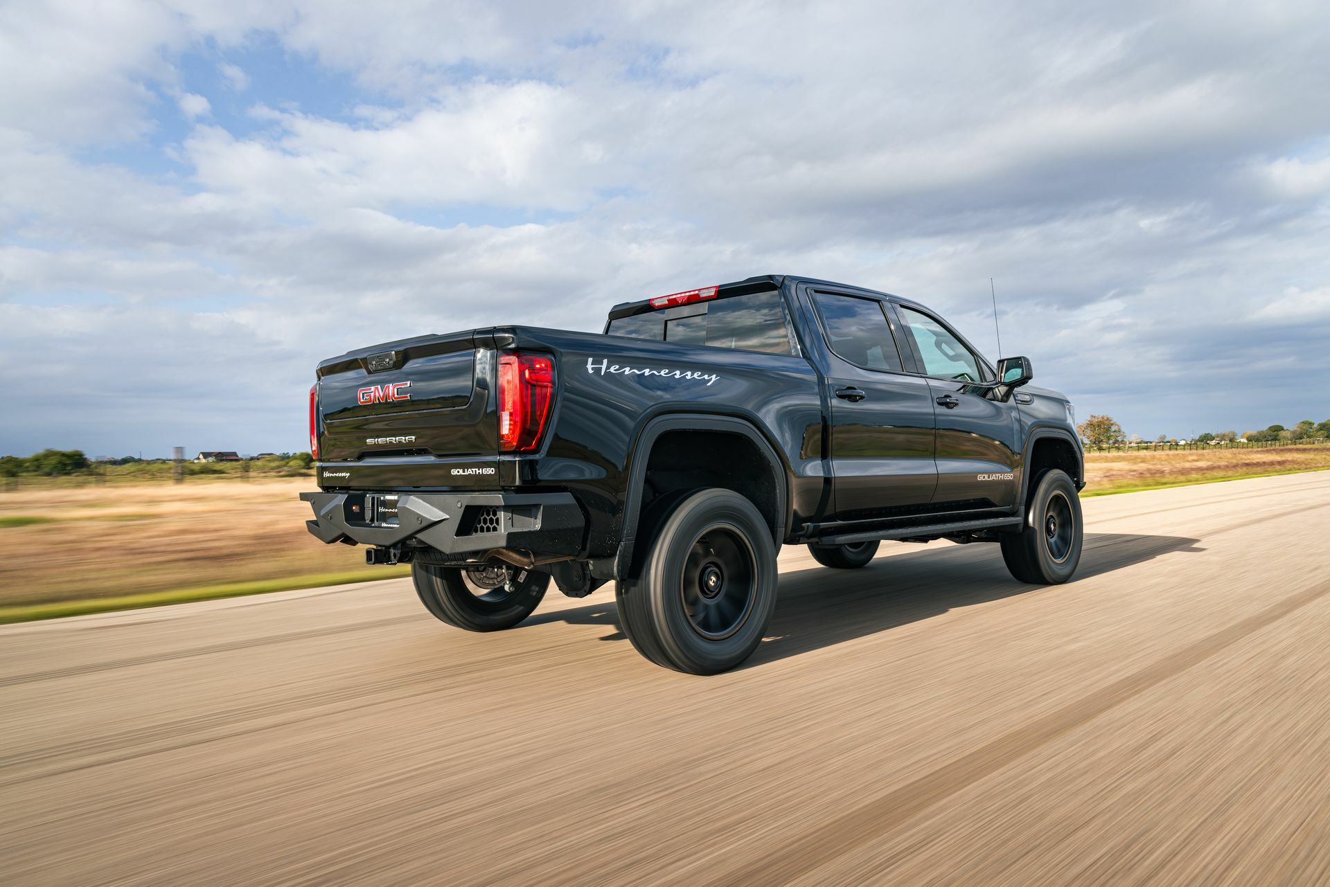 Chevy Silverado And GMC Sierra Roar With 650 HP Thanks To Hennessey ...