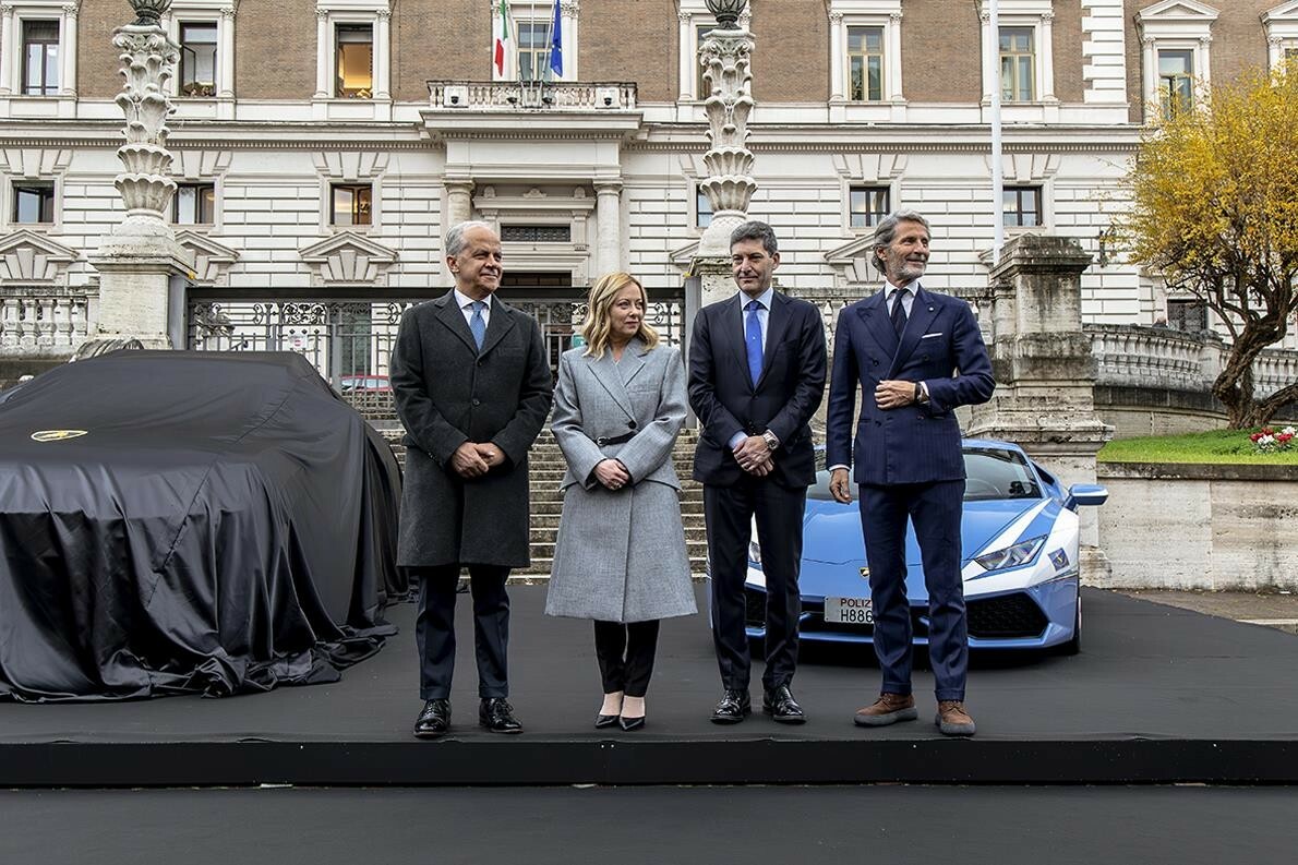 This Special Lamborghini Urus Performante Is Italy’s Latest Police Car ...