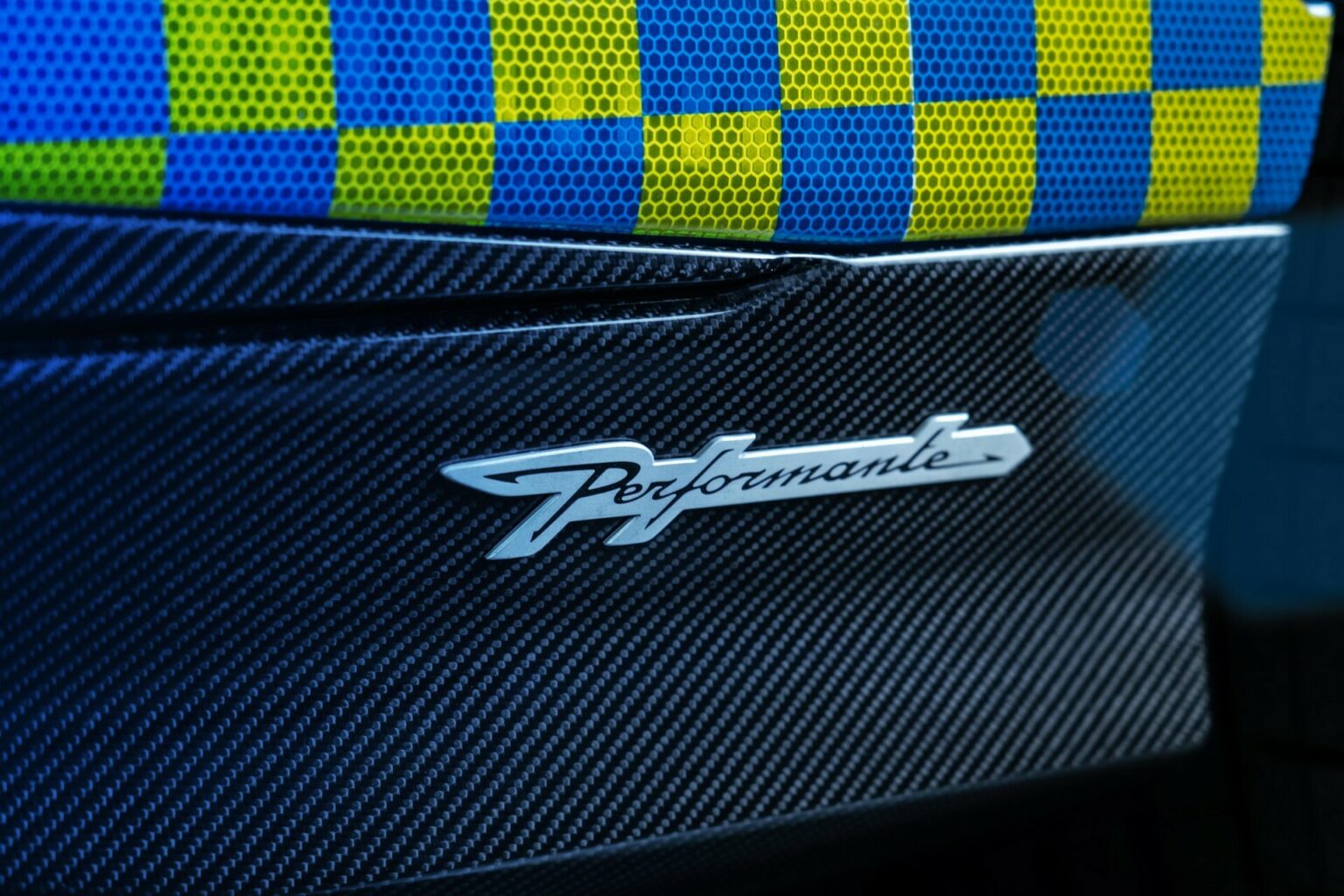 This Special Lamborghini Urus Performante Is Italy’s Latest Police Car ...