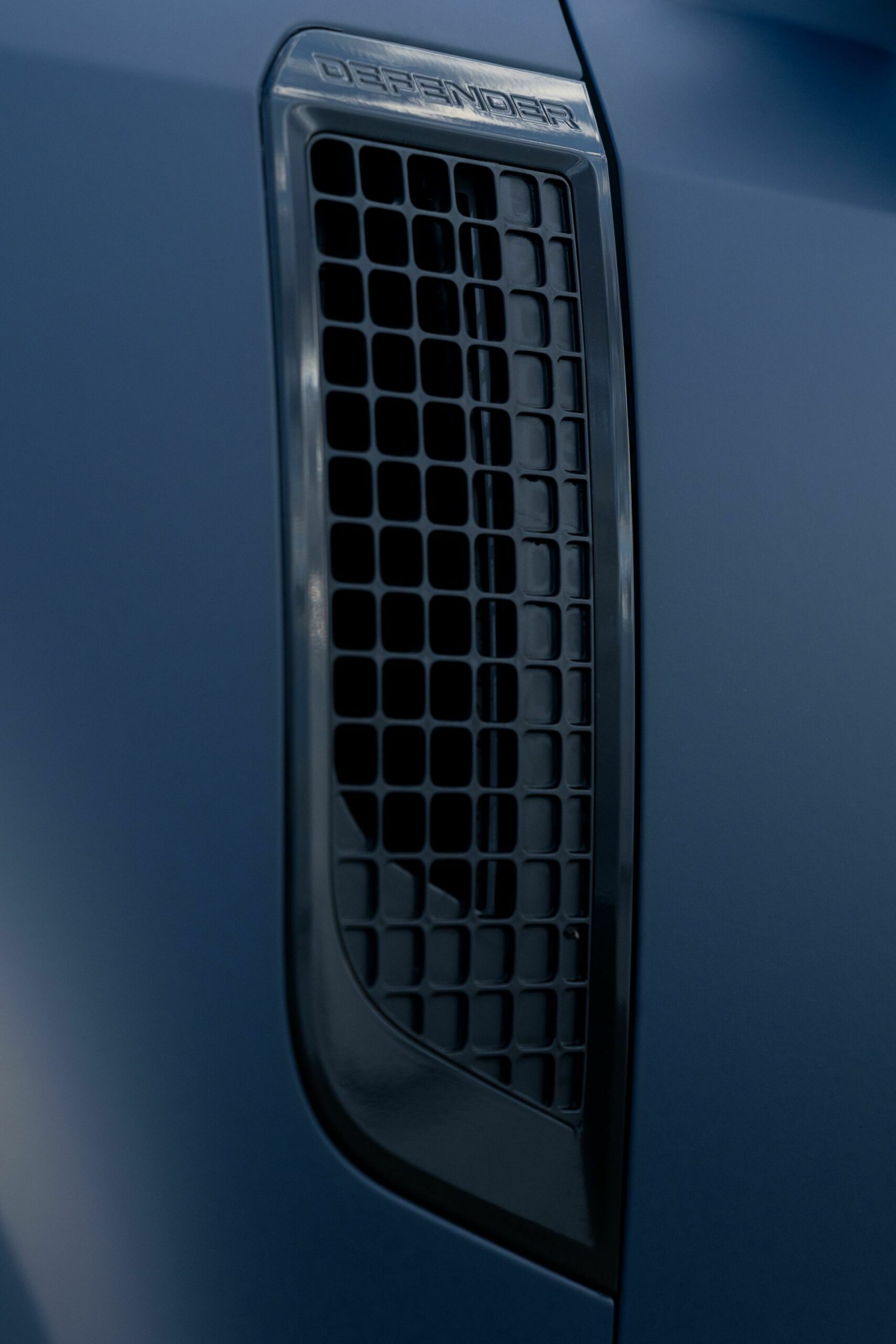 Land Rover Defender Pacific Blue Edition Celebrates Australia’s Surfing ...