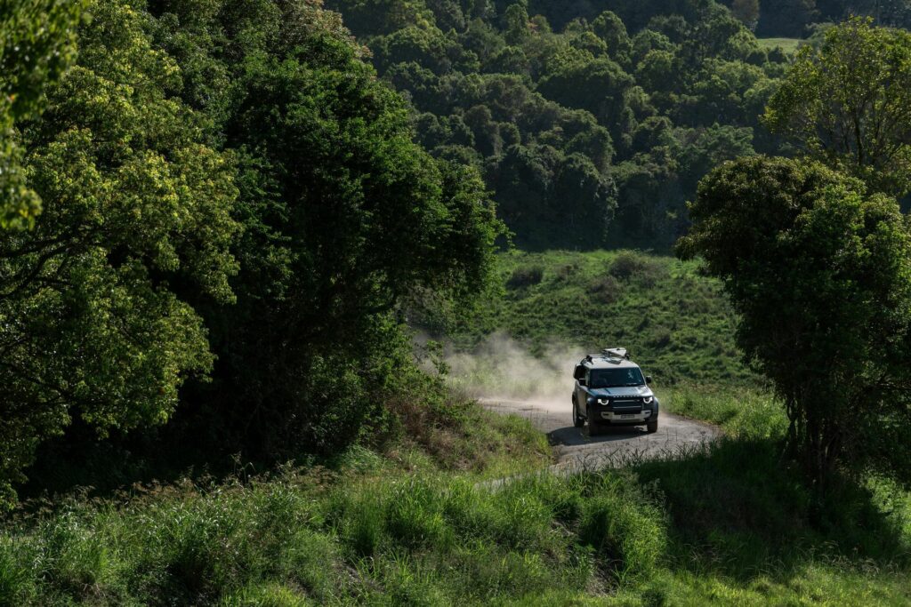 Land Rover Defender Pacific Blue Edition Celebrates Australia’s Surfing ...