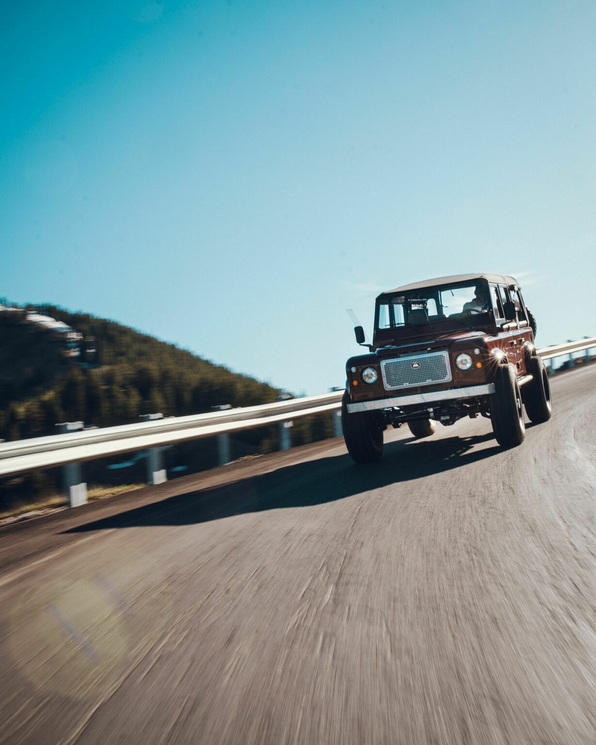 This Jeep Wrangler Has A Land Rover Defender Body And A GM LT1 V8 Heart ...