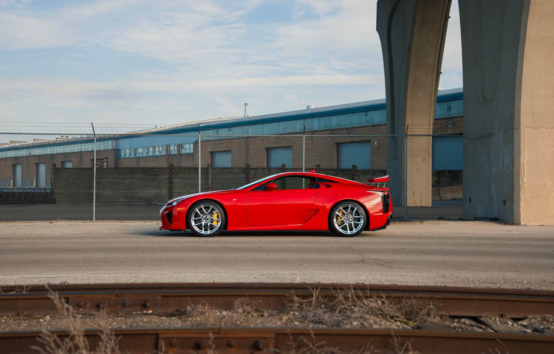 Absolutely Red Lexus LFA Supercar Available With Near-Delivery Mileage ...