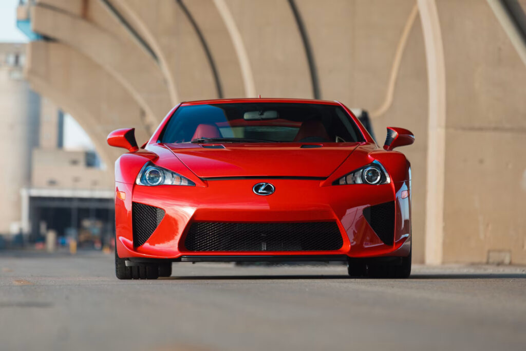 Absolutely Red Lexus LFA Supercar Available With Near-Delivery Mileage ...