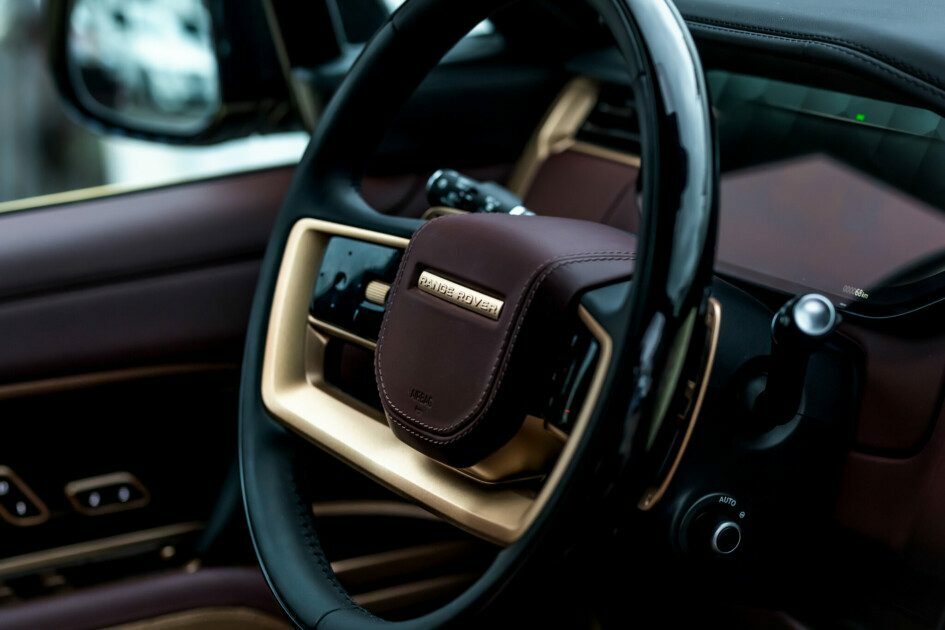 Manhart Creates Sinister Black And Gold Range Rover | Carscoops