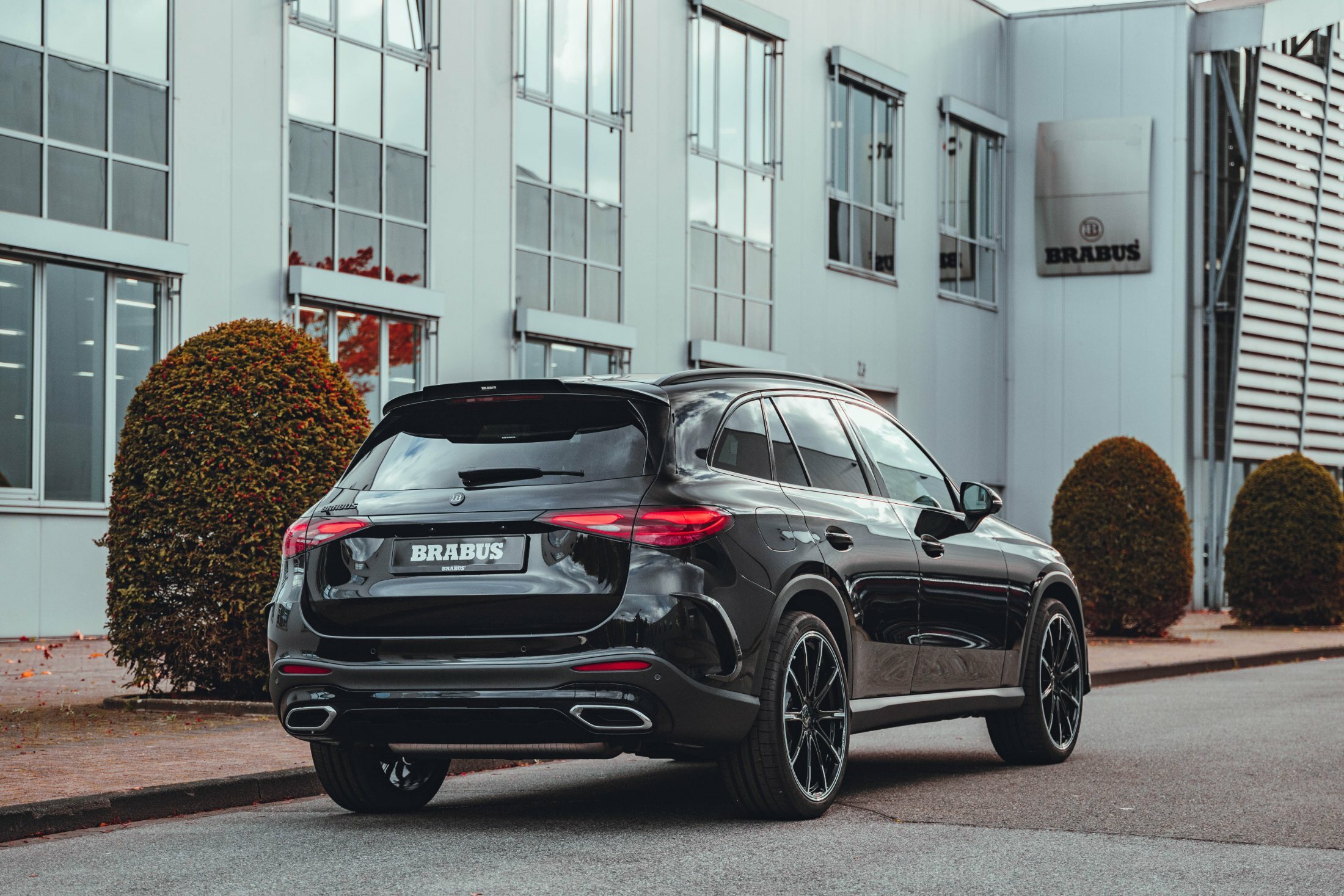 Brabus Adds Power And Carbon Fiber To The Mercedes-Benz GLC 300 | Carscoops