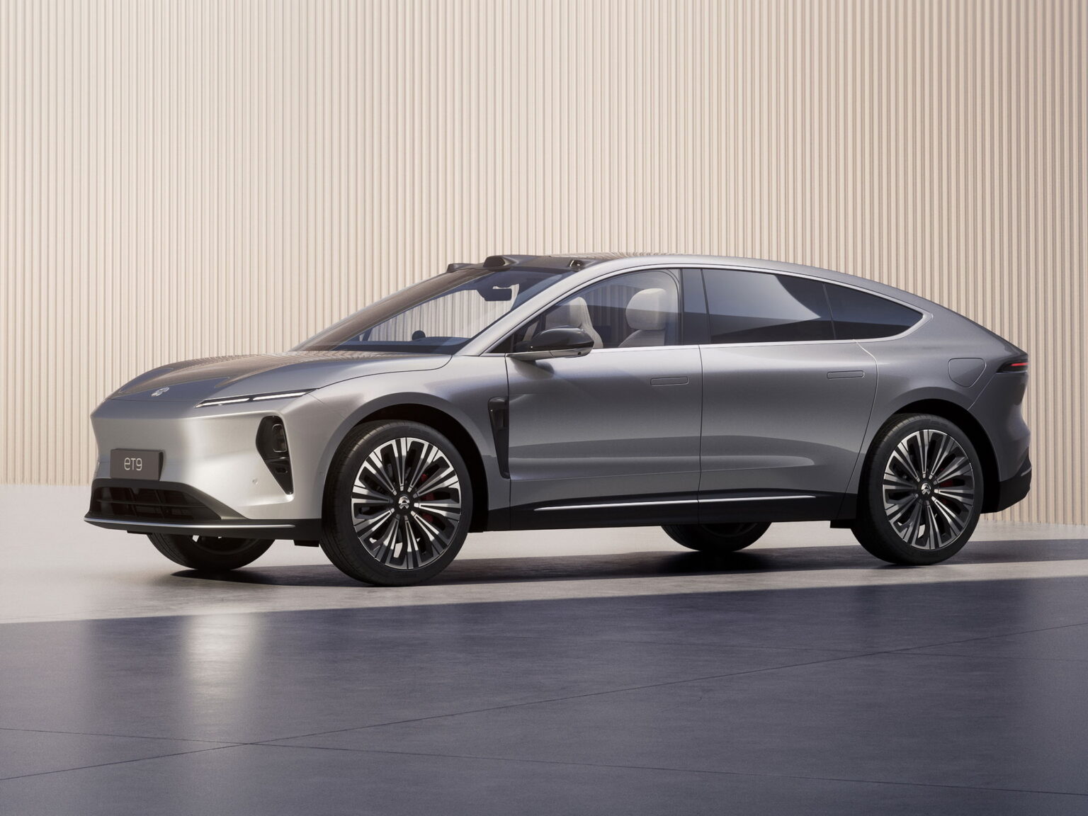 Nio ET9 Is A 900V Luxurious Flagship Sedan That Adds 160 Miles Of Range ...