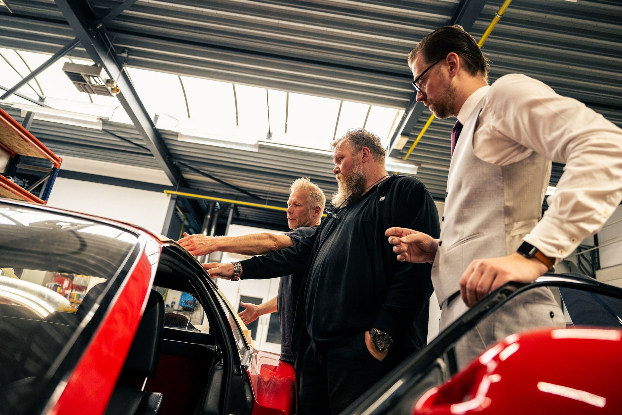 Niels van Roij Design Is Coachbuilding A Ferrari Testarossa Targa ...
