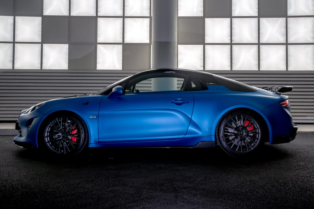 Alpine Drops A110 R’s Price And Carbon Wheels To Create R Turini ...