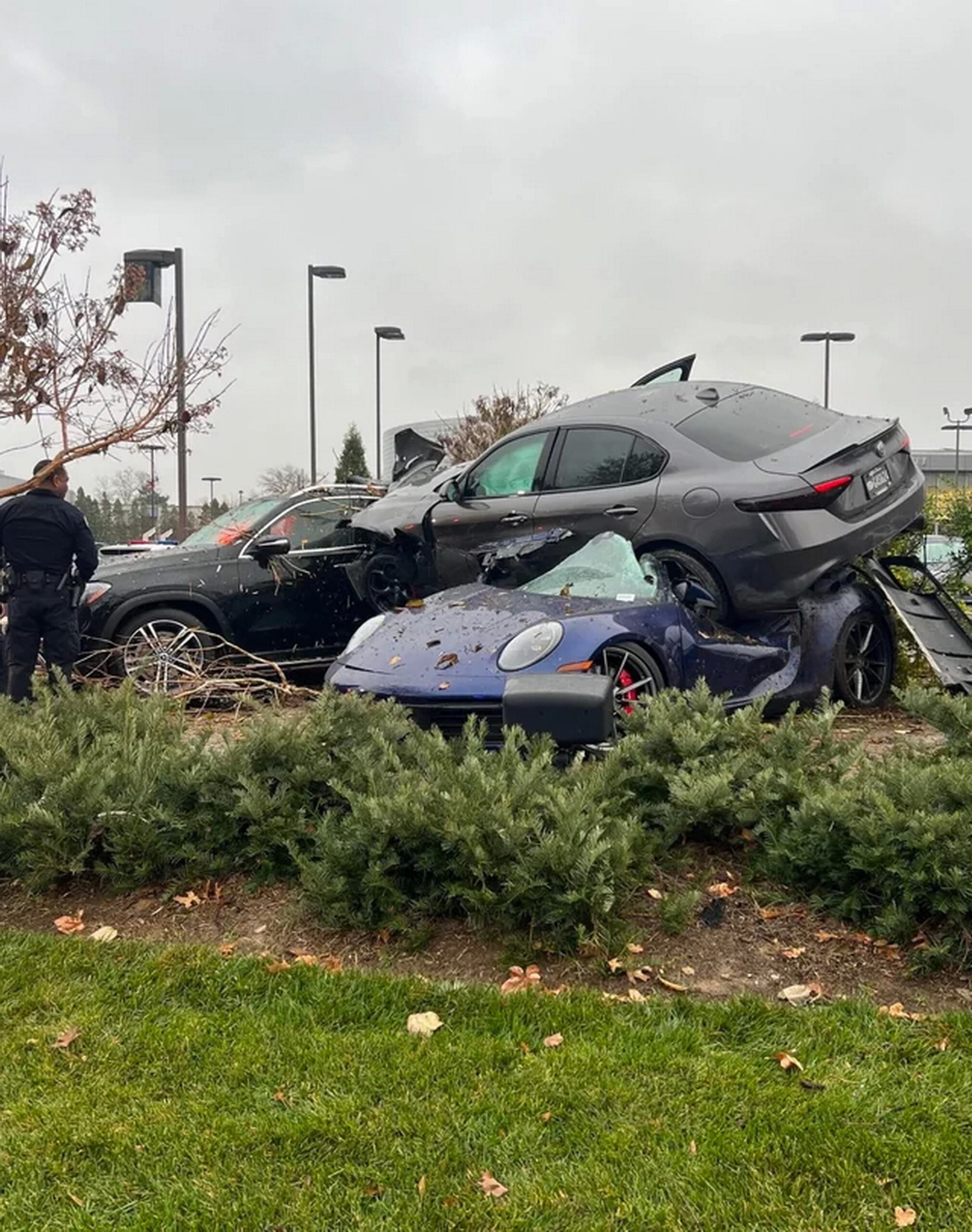 Dealer Mechanic Crashes Alfa Giulia QV Onto Porsche 911, Into Mercedes ...
